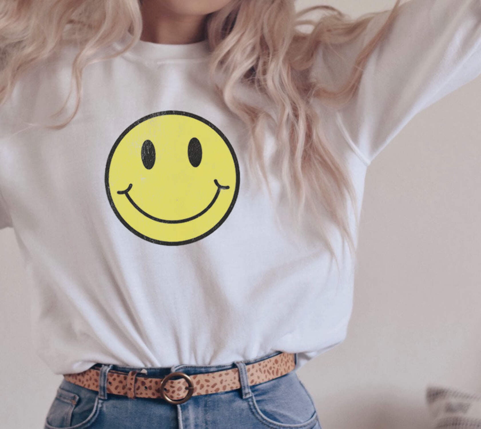 SMILEY FACE Graphic Unisex Fleece Pullover - Walmart.com
