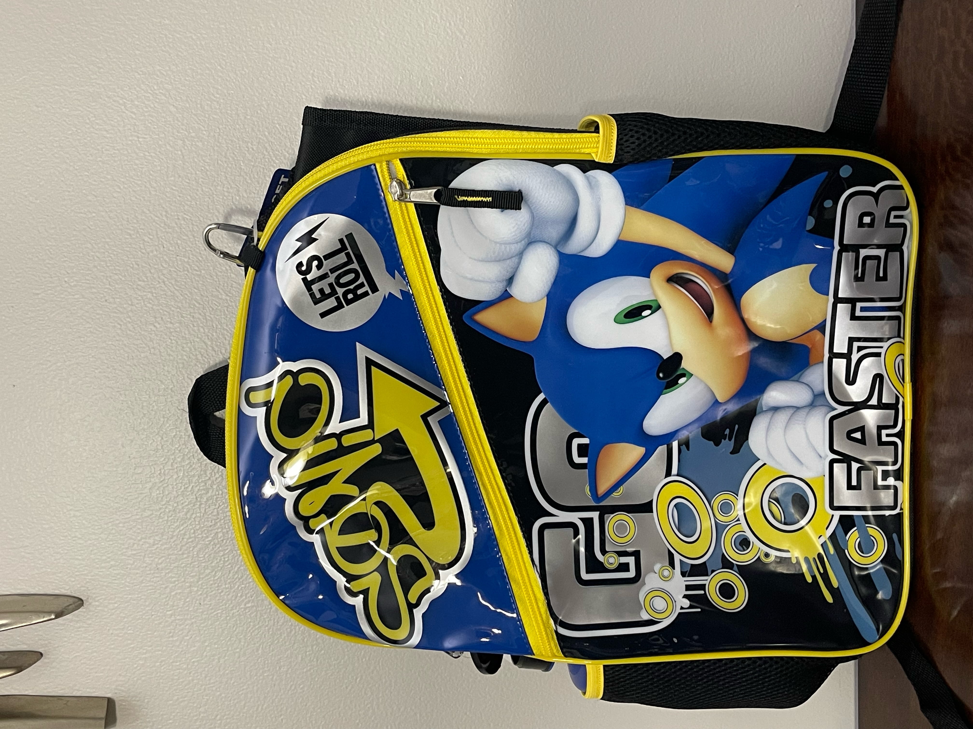 SONIC THE HEDGEHOG 5 Piece Backpack set - Walmart Business Supplies