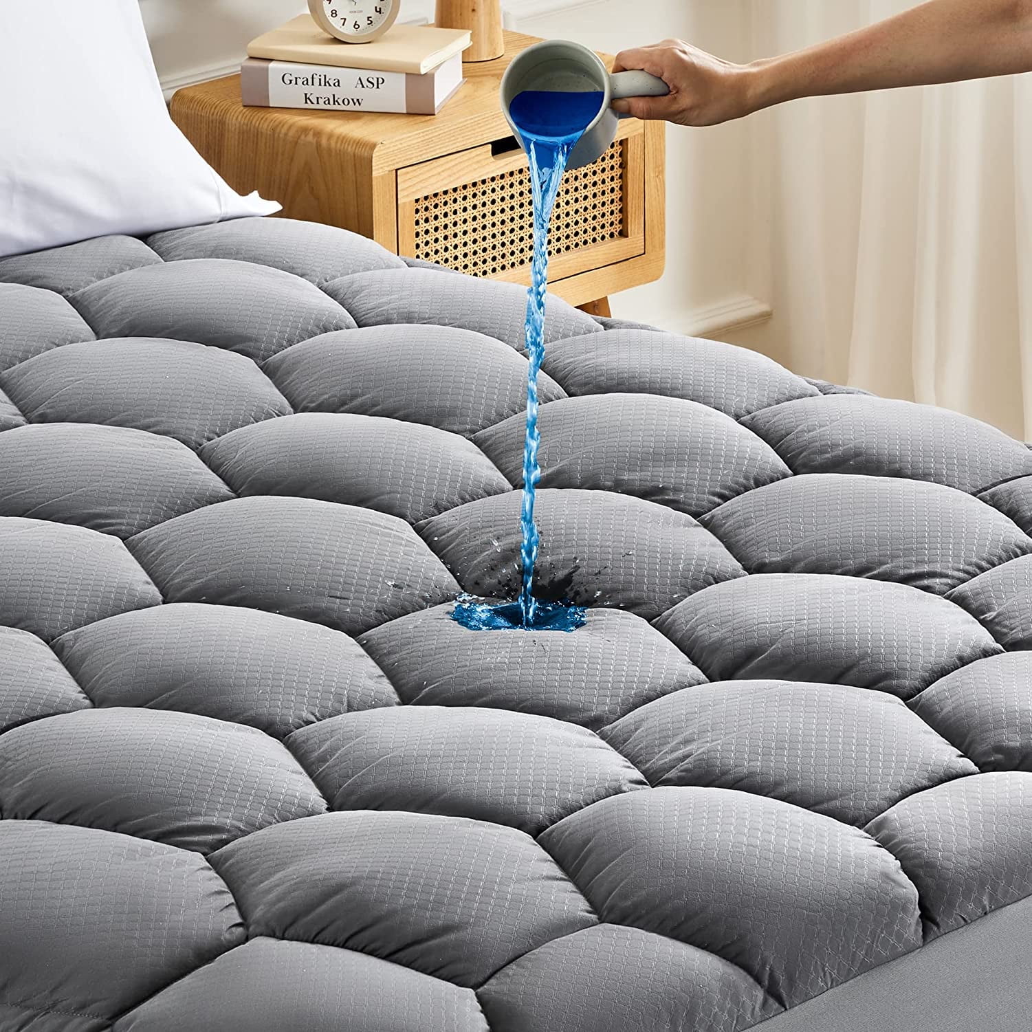 SONIVE Mattress Pad Waterproof Ultra Fluffy Soft Breathable Noiseless ...