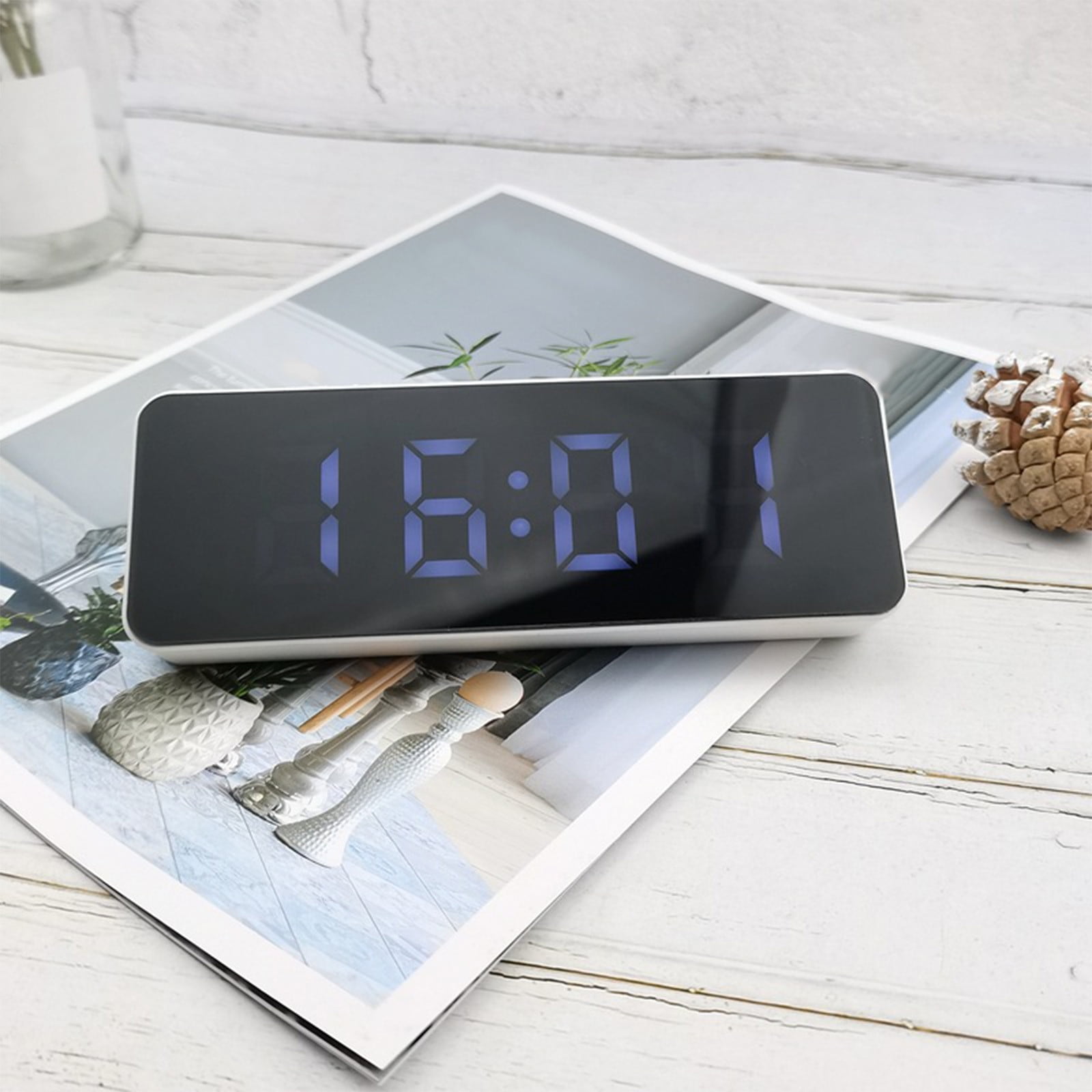 SRstrat Bedside Clock USB Mirror Clock Multifunction Clock With ...