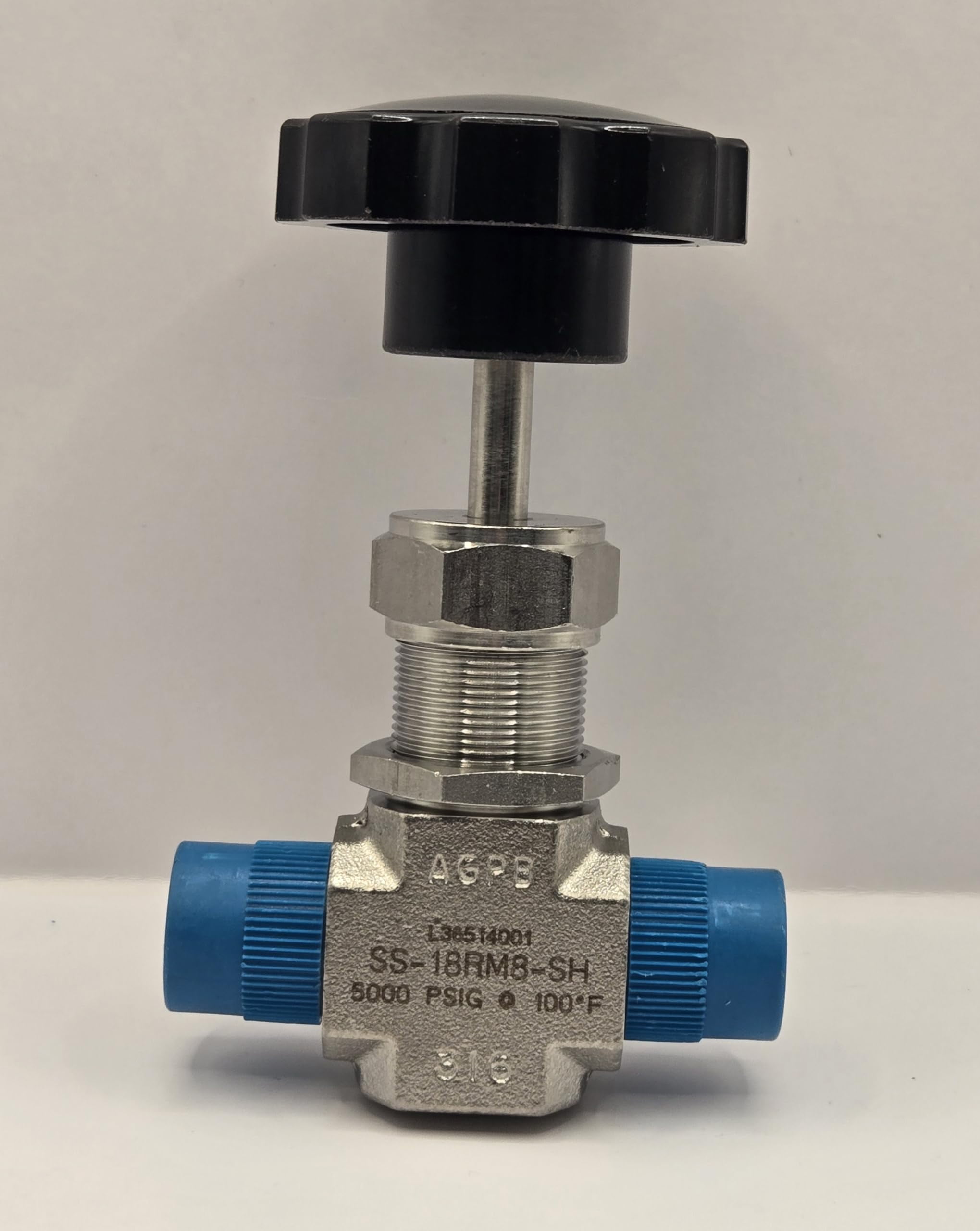 SS-18RM8-SH | Swagelok Integral Bonnet Needle Valve, Inlet/Outlet : 1/2 ...
