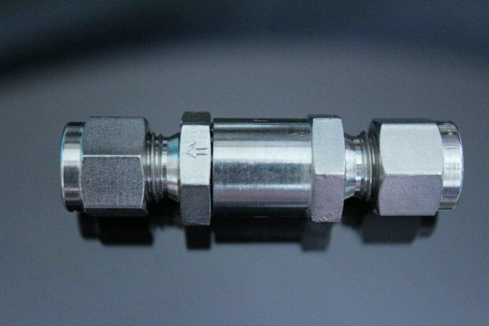 SS-8C-10 | Swagelok C-Series Check Valve, Fixed Pressure, Inlet/Outlet ...