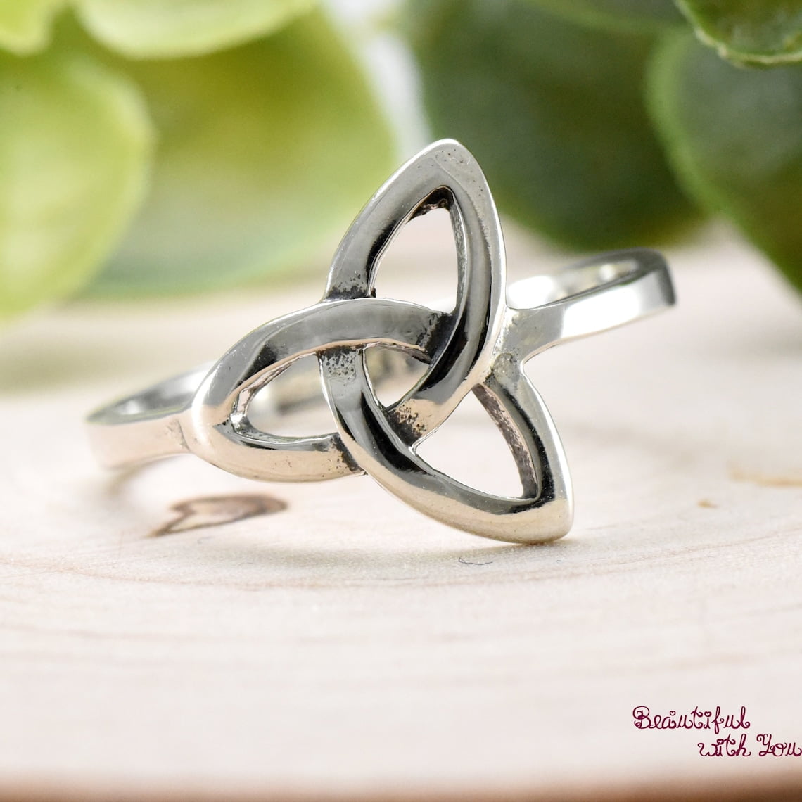 SS DESIGNS Celtic Trinity Knot Ring for Women, Sterling Silver Triquetra Trinity Knot Ring ...