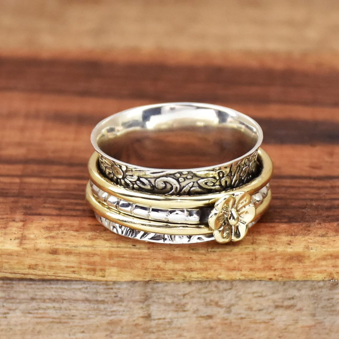 SS DESIGNS Flower Spinner Ring, 925 Sterling Silver Ring, Textured Ring ...