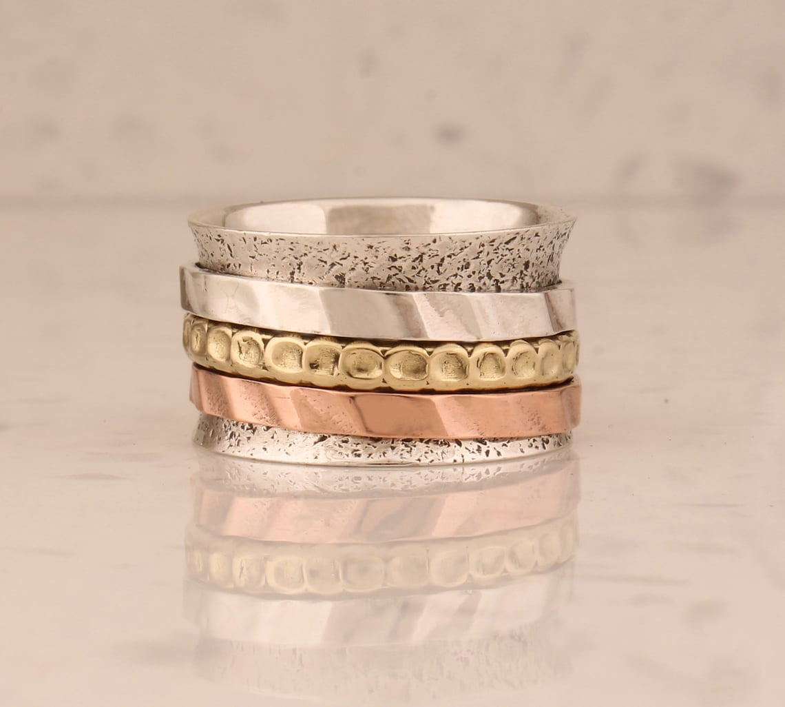 SS DESIGNS Hand-Hammered Mixed Metal Spinner Ring – 925 Sterling Silver ...