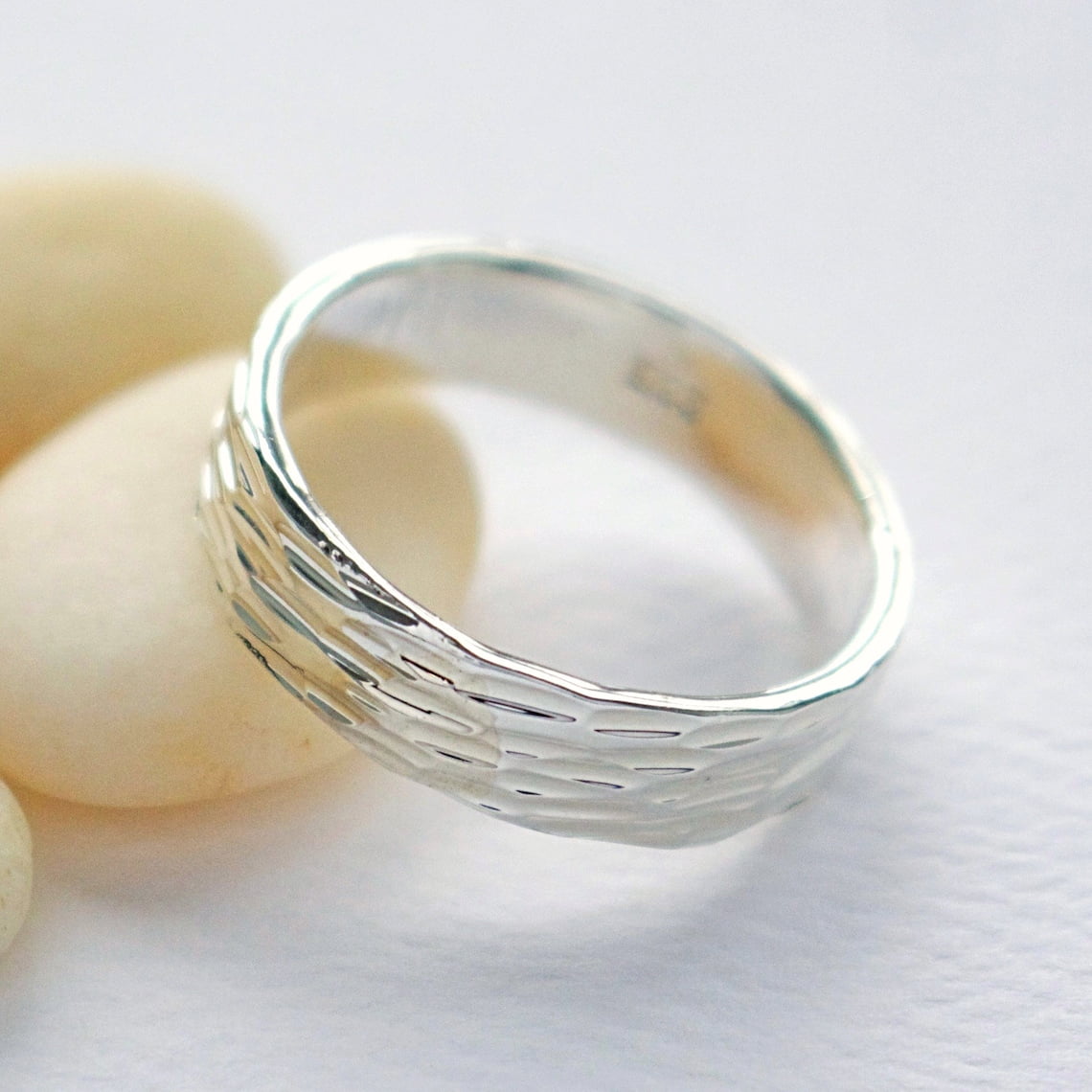 SS DESIGNS Sterling Silver Hammered Ring for Women, 5mm Textured Band ...