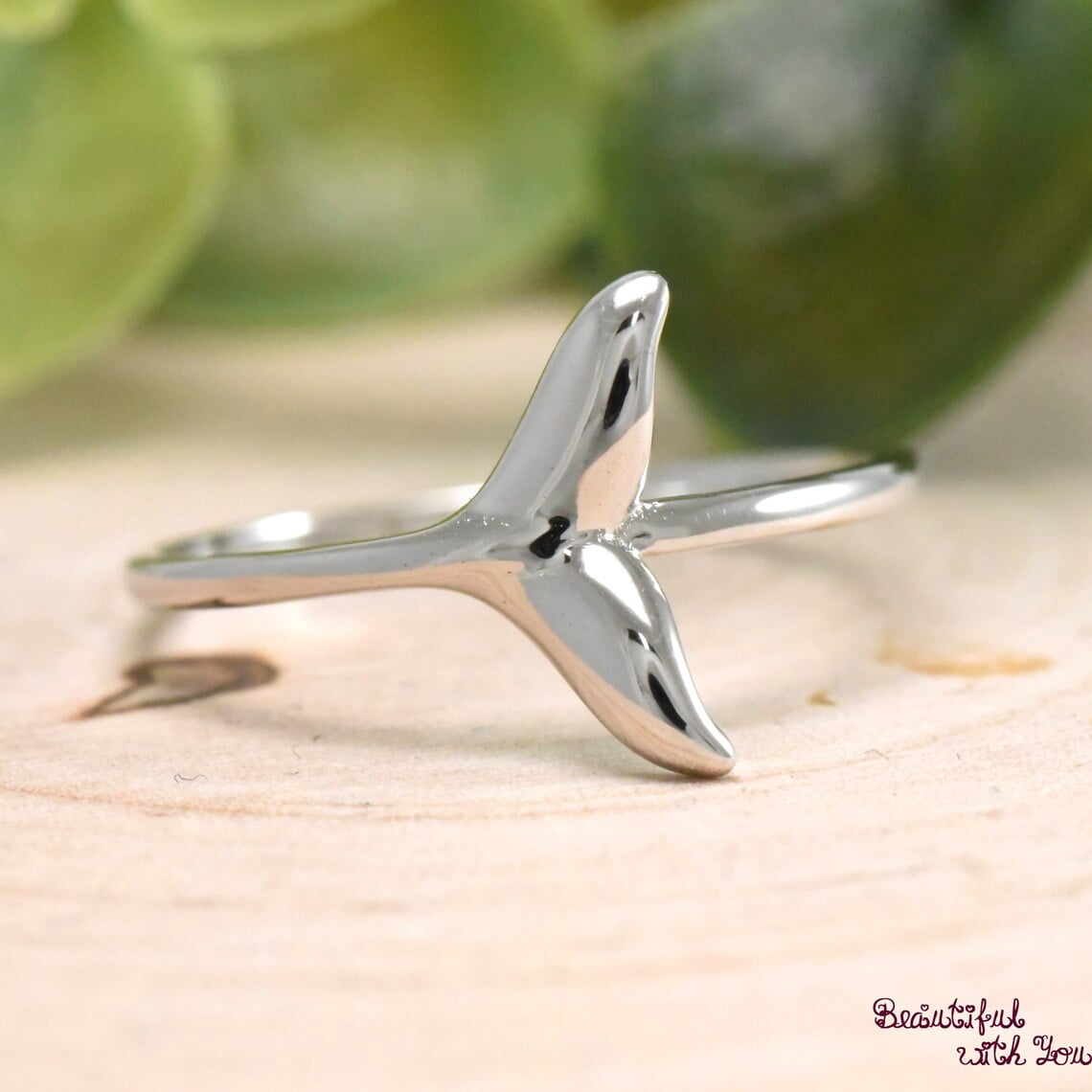 SS DESIGNS Whale Fluke Ring, Sterling Silver Ocean Theme Fish Tail Ring ...