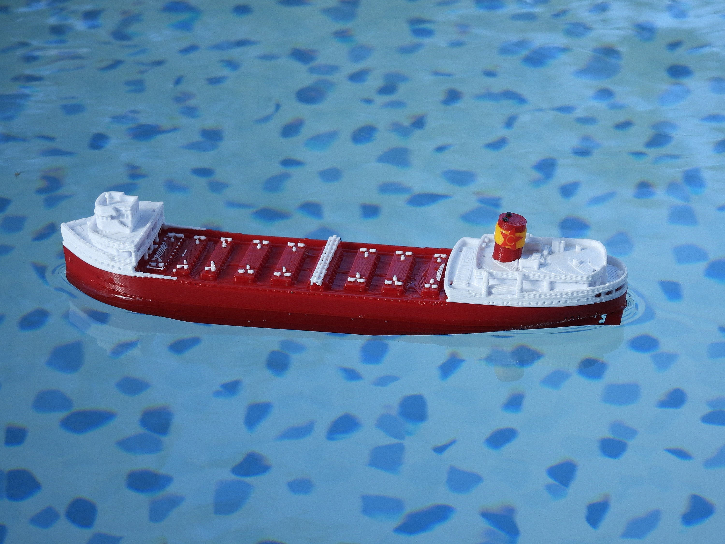 SS Edmund Fitzgerald Floating Bathtub Model - Walmart.com