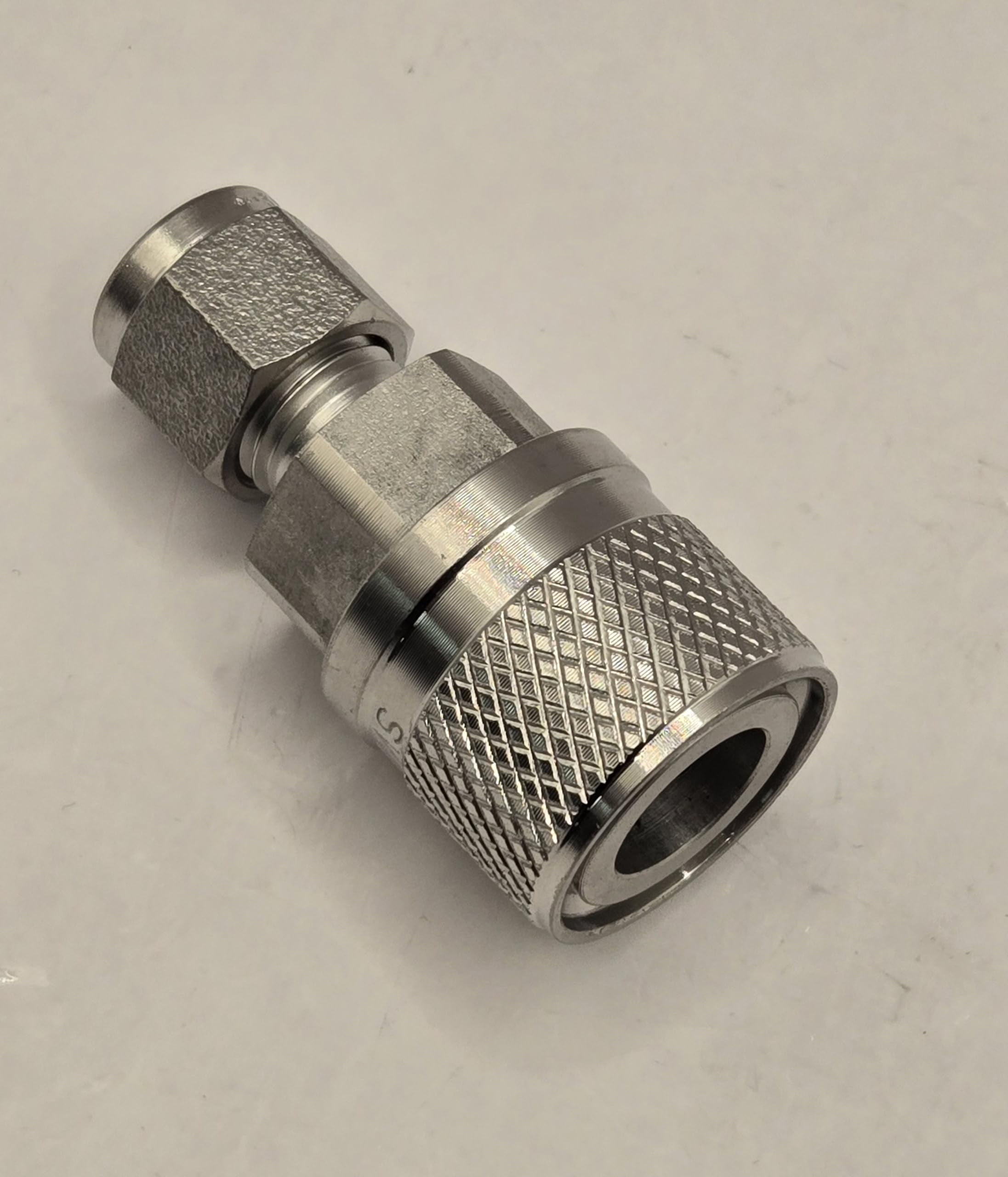 SS-QF4-B-400 | Swagelok QF Series Quick Connect, QF4 Body (No Valve) x ...