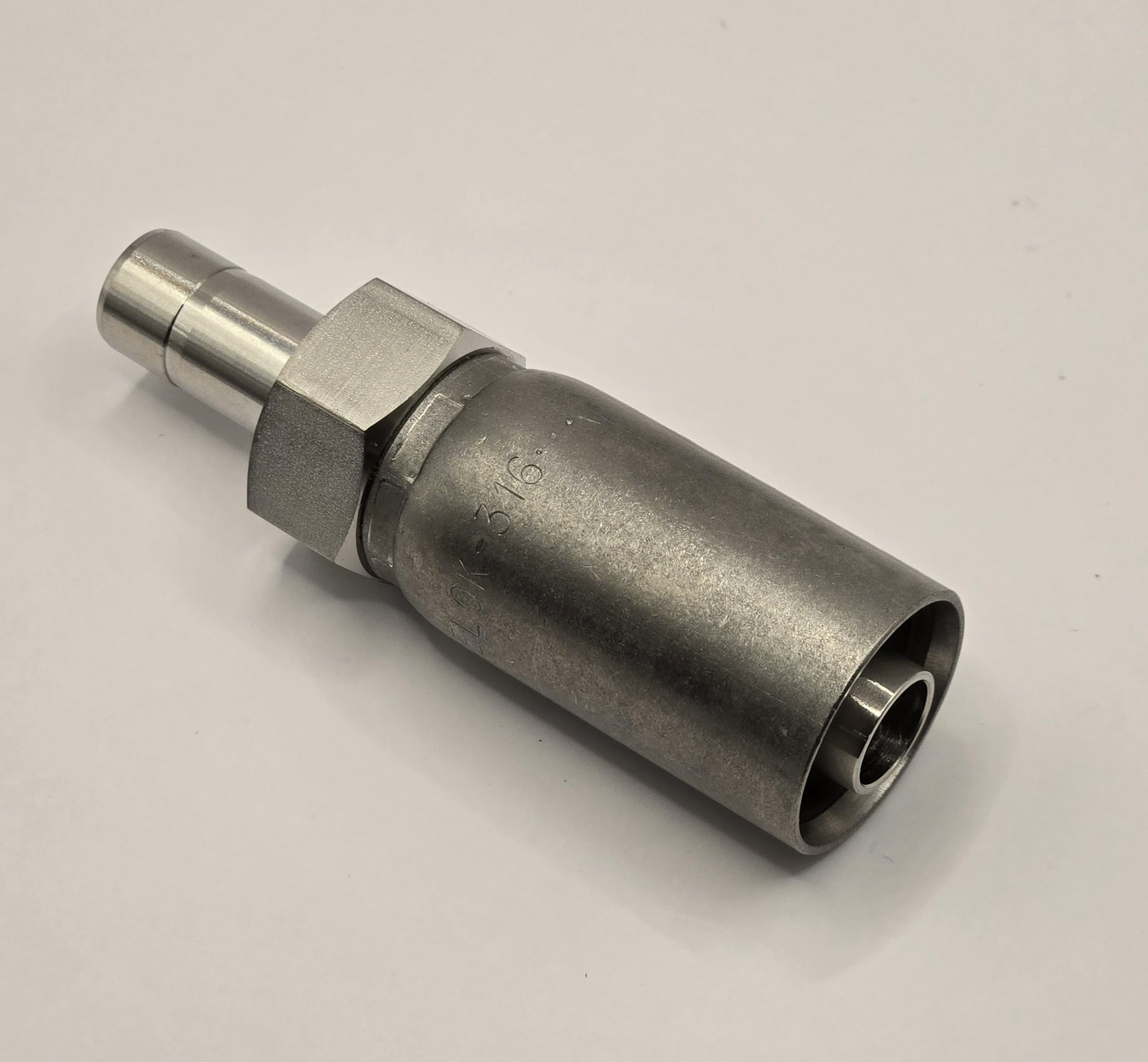 SS-TP8-TA8 | Swagelok Thermoplastic Hose End Connection, 1/2" Stainless ...