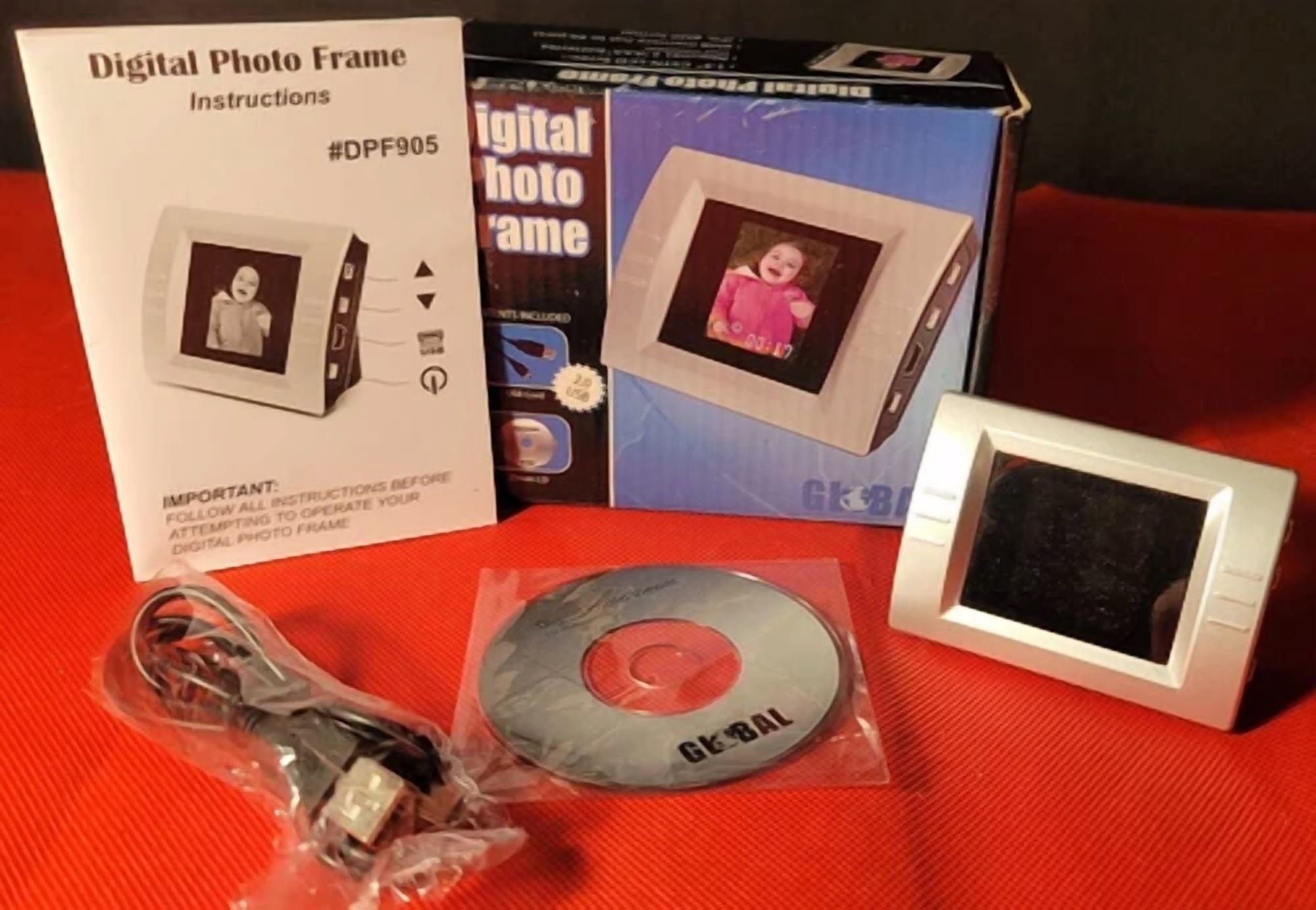 STAR- Brand New: Global Digital Photo Frame Viewer 1.5" Cstn-Lcd Screen ...