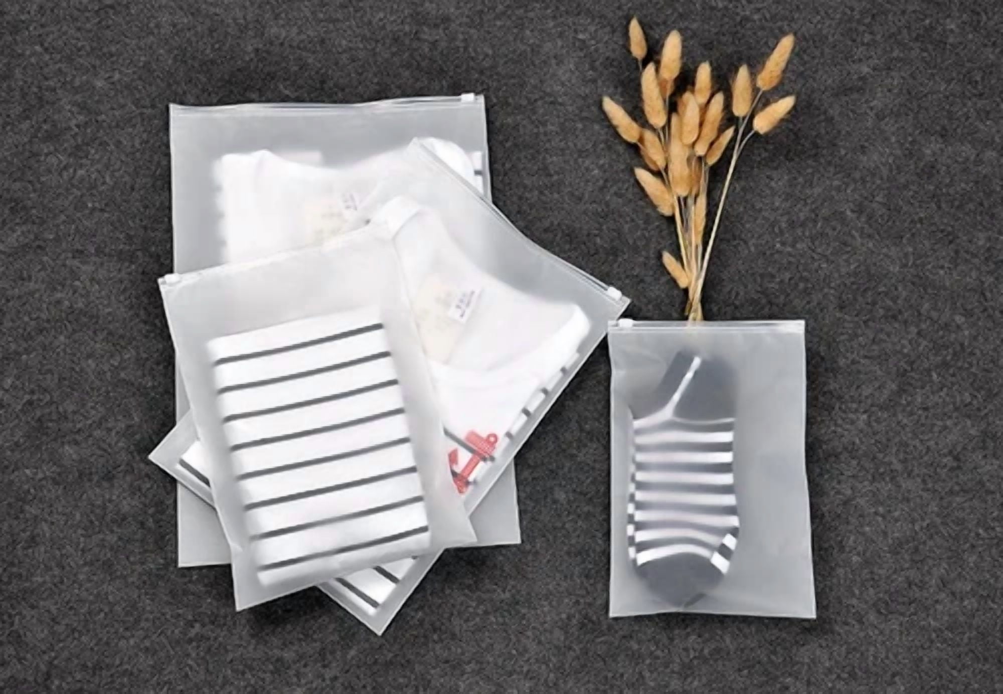 STARLIGHT- 9 Pcs Pvc White Waterproof Clothes Storage Bags Packing ...