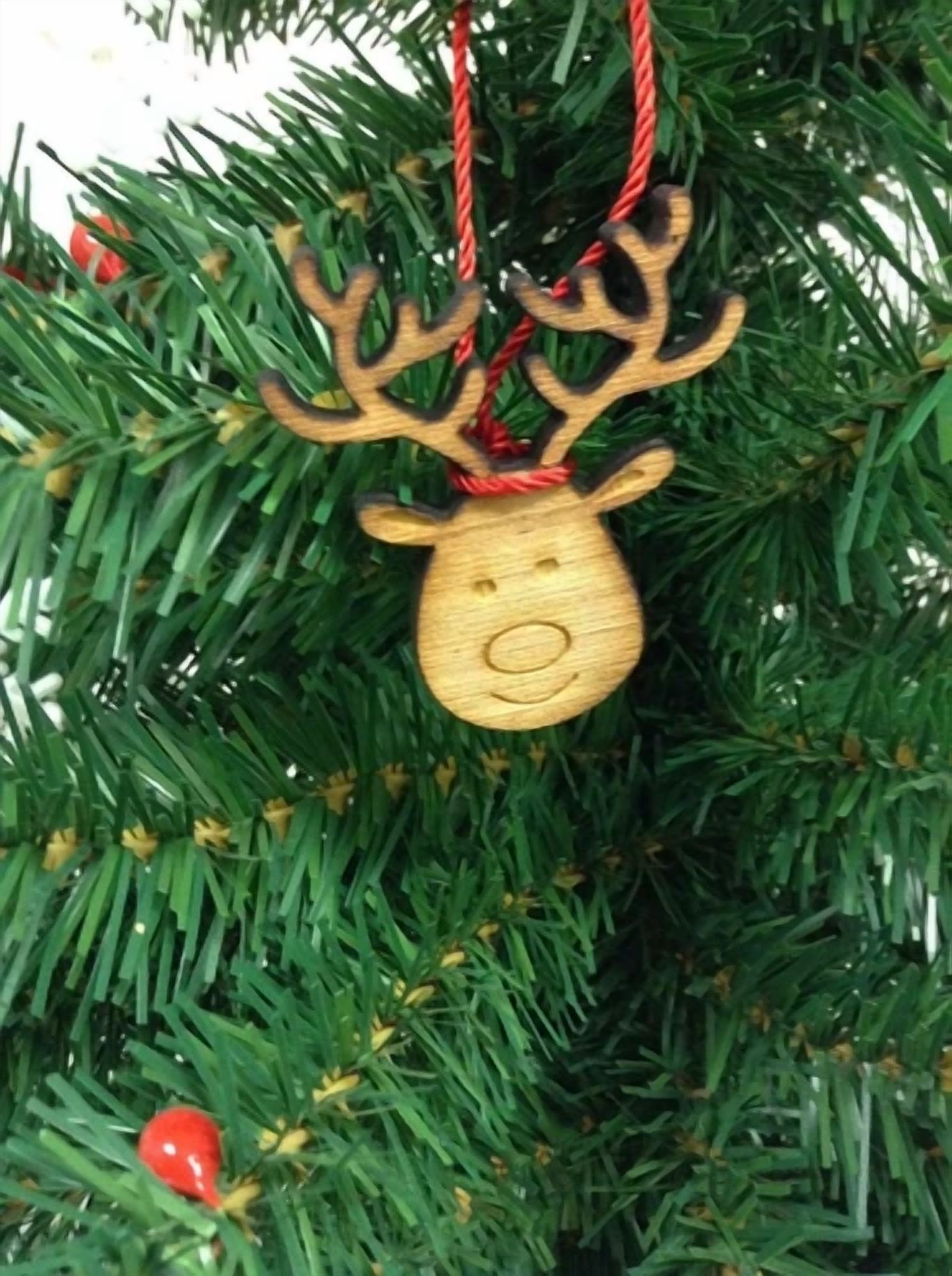 STARLIGHT- Christmas Natural Wood Christmas Tree Ornaments Reindeer ...