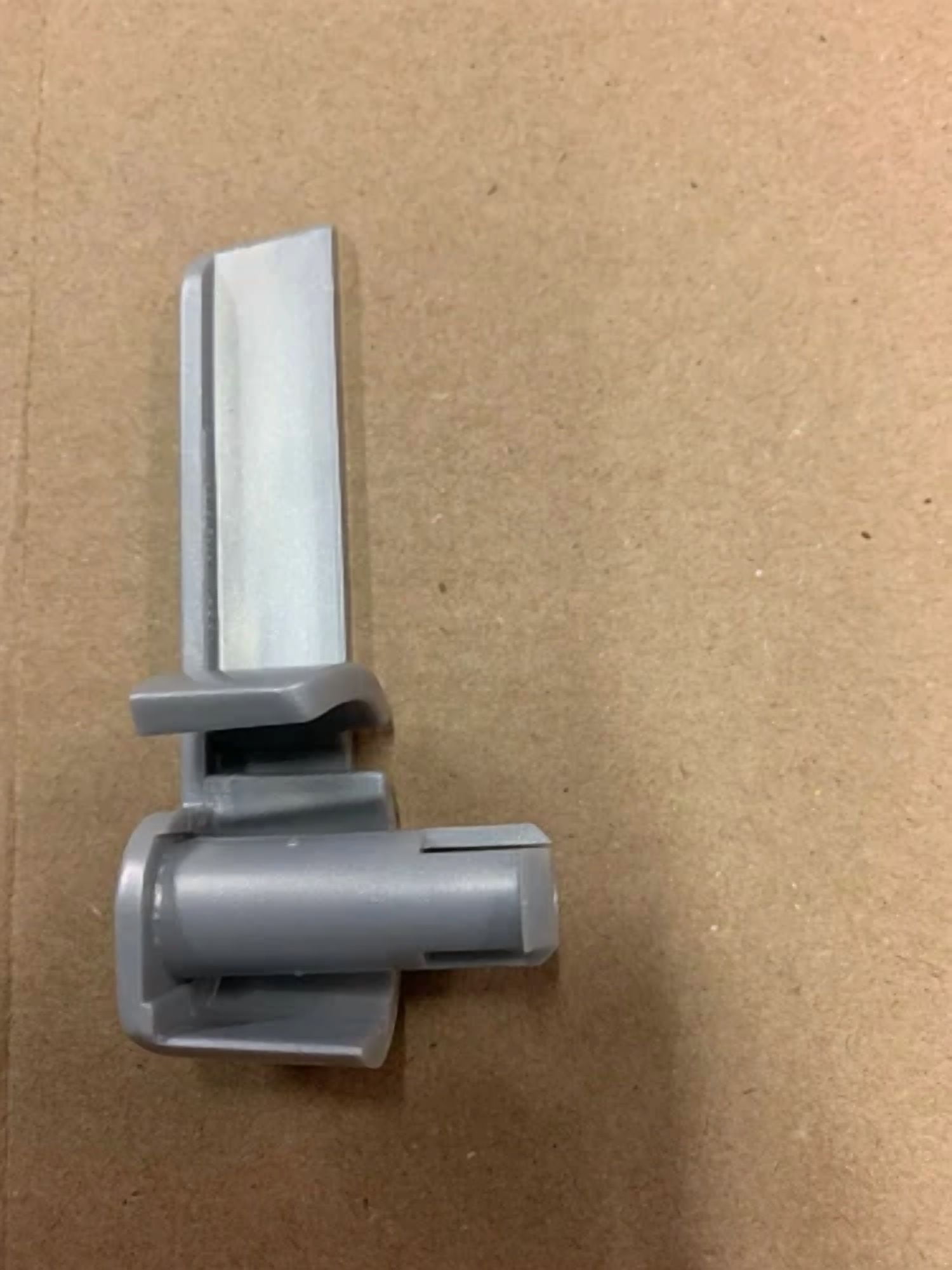 STARLIGHT- Genuine Hoover Steam Vac Recovery Tank Latch Right 522194001 ...