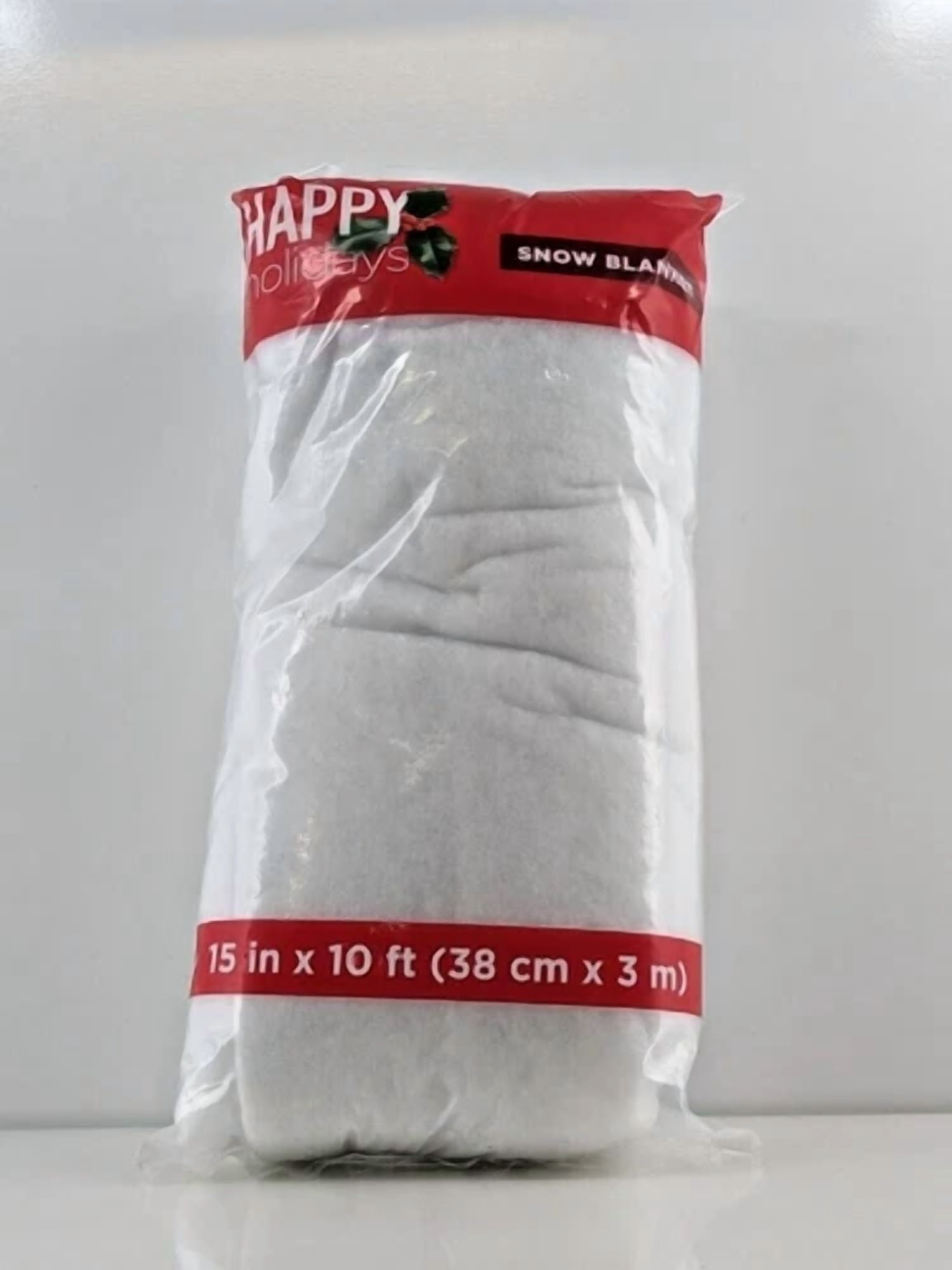 STARLIGHT- Happy Holidays Snow Blanket For Crafts 15 In. X 10 Ft. (38 ...