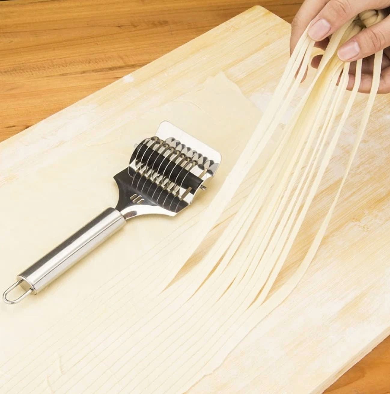 STARLIGHT- Stainless Steel Kitchen Noodle Maker Lattice Roller Docker ...