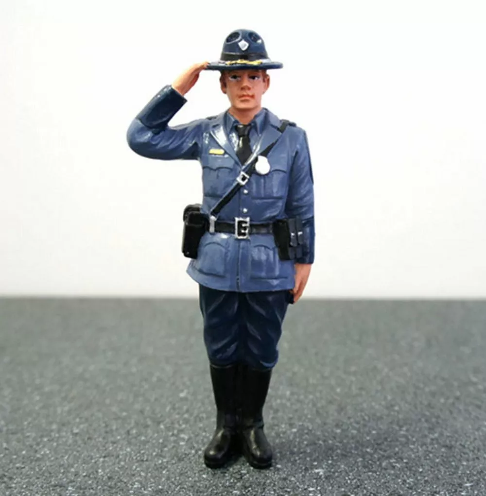 STATE TROOPER BRIAN BLUE 1/18 SCALE DIECAST ACCESSORY BY AMERICAN ...