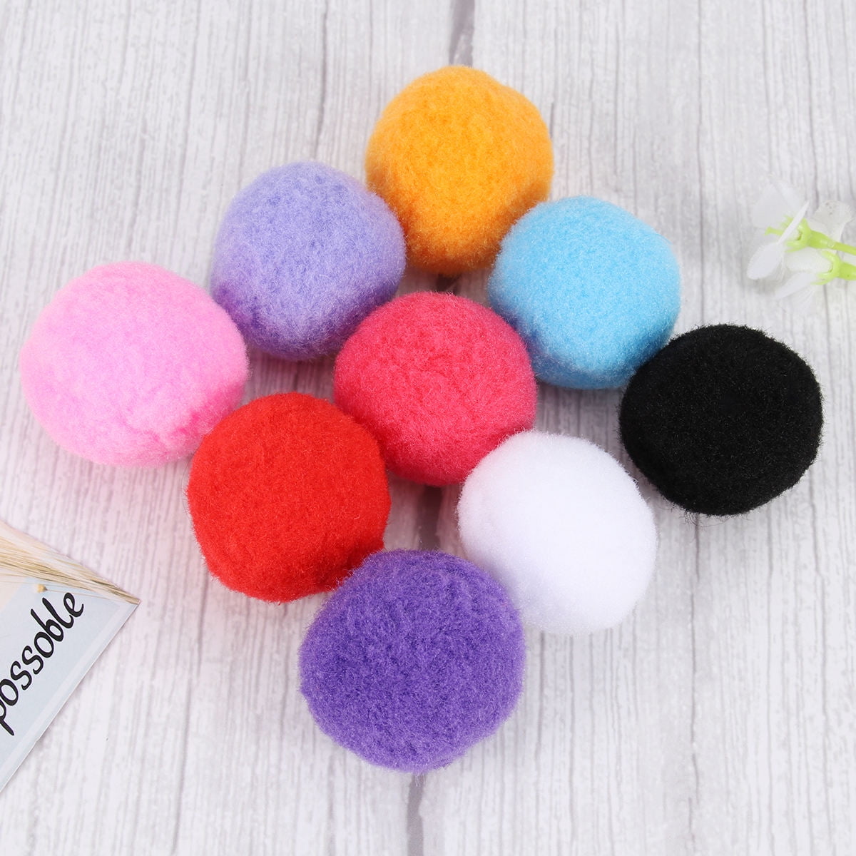 STRANDCHIC 50Pcs Fluffy Balls Assorted Color for Kids and Parties 1.6in ...