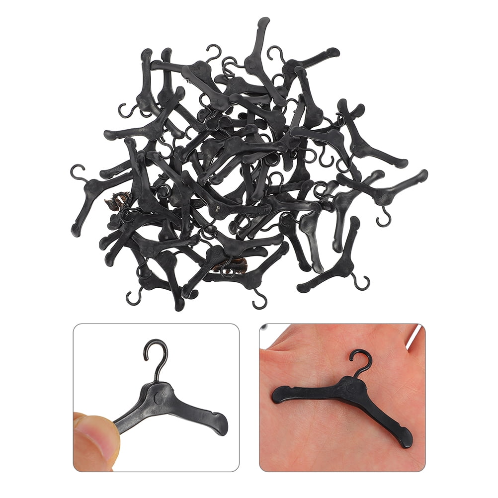 STRANDCHIC 60pcs Mini Plastic Hangers for Kids Doll Accessories Design ...