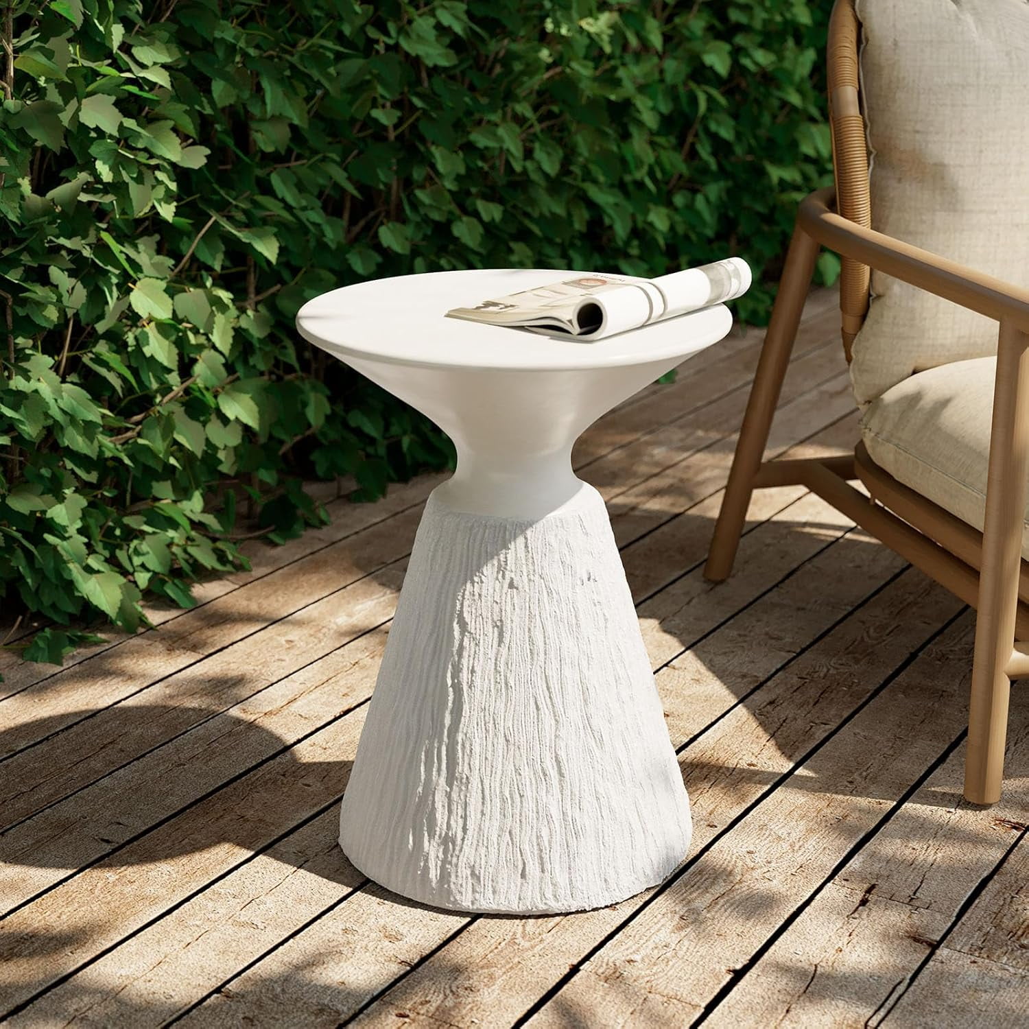 SUNBURY White Outdoor Side Table, Concrete Side Table, Mushroom Round ...