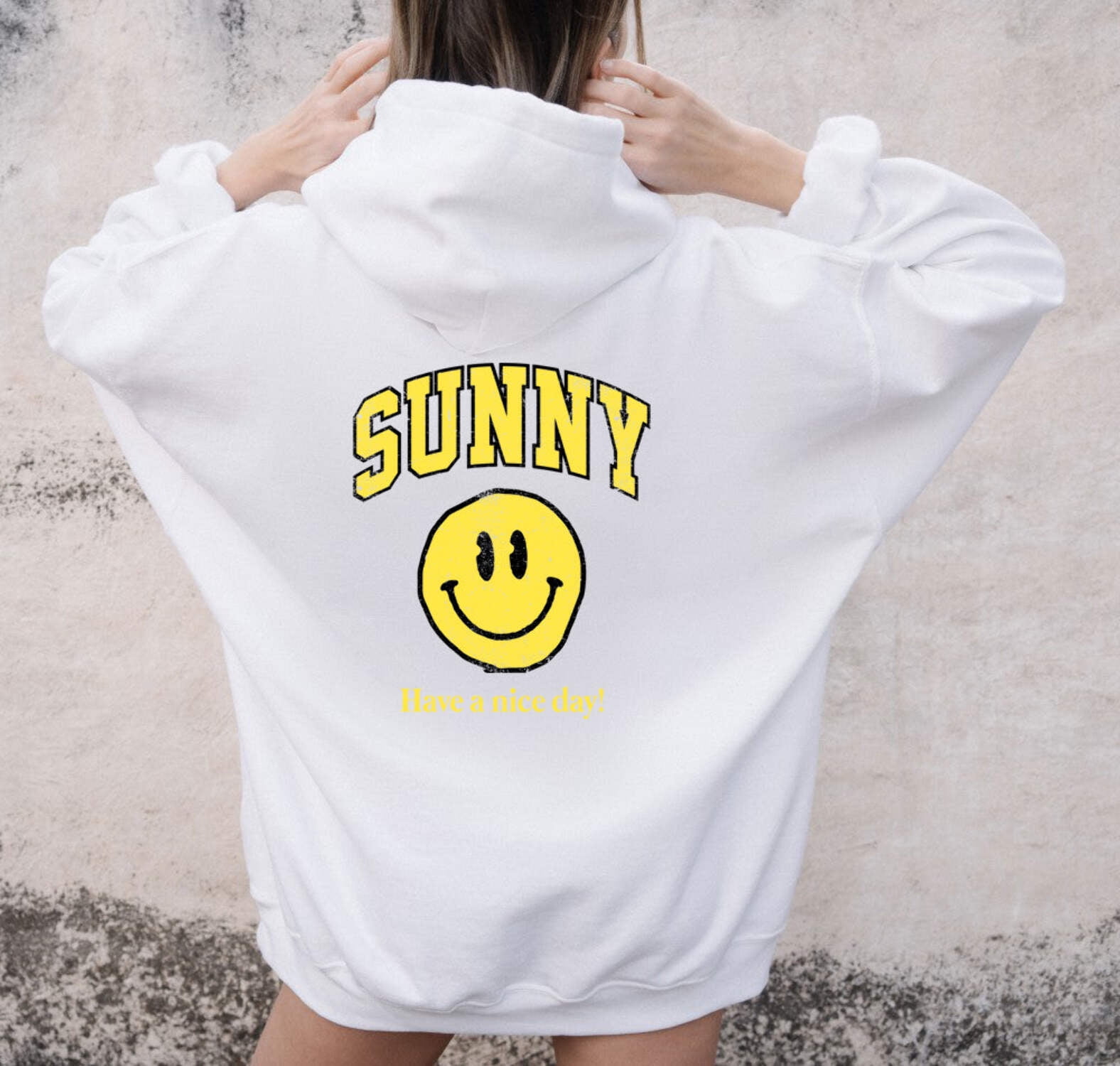 SUNNY SMILEY FACE Graphic Unisex Fleece Hooded Sweatshirt - Walmart.com