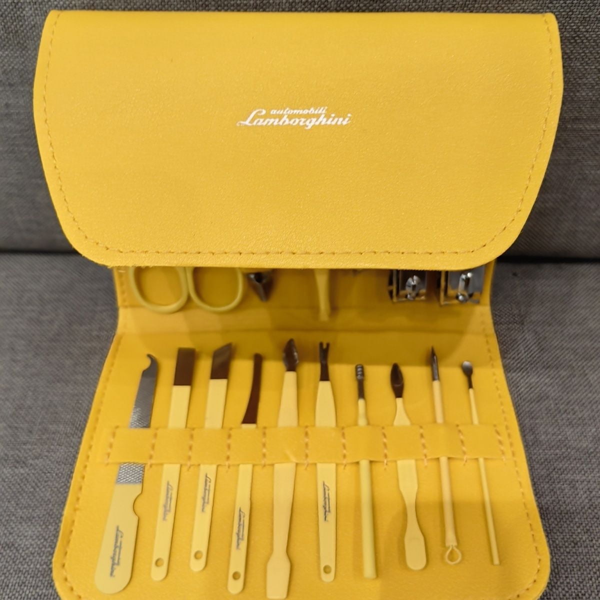 SUSAMMAISON Lamborghini Special Nail Clipper Set 16-piece Set French ...