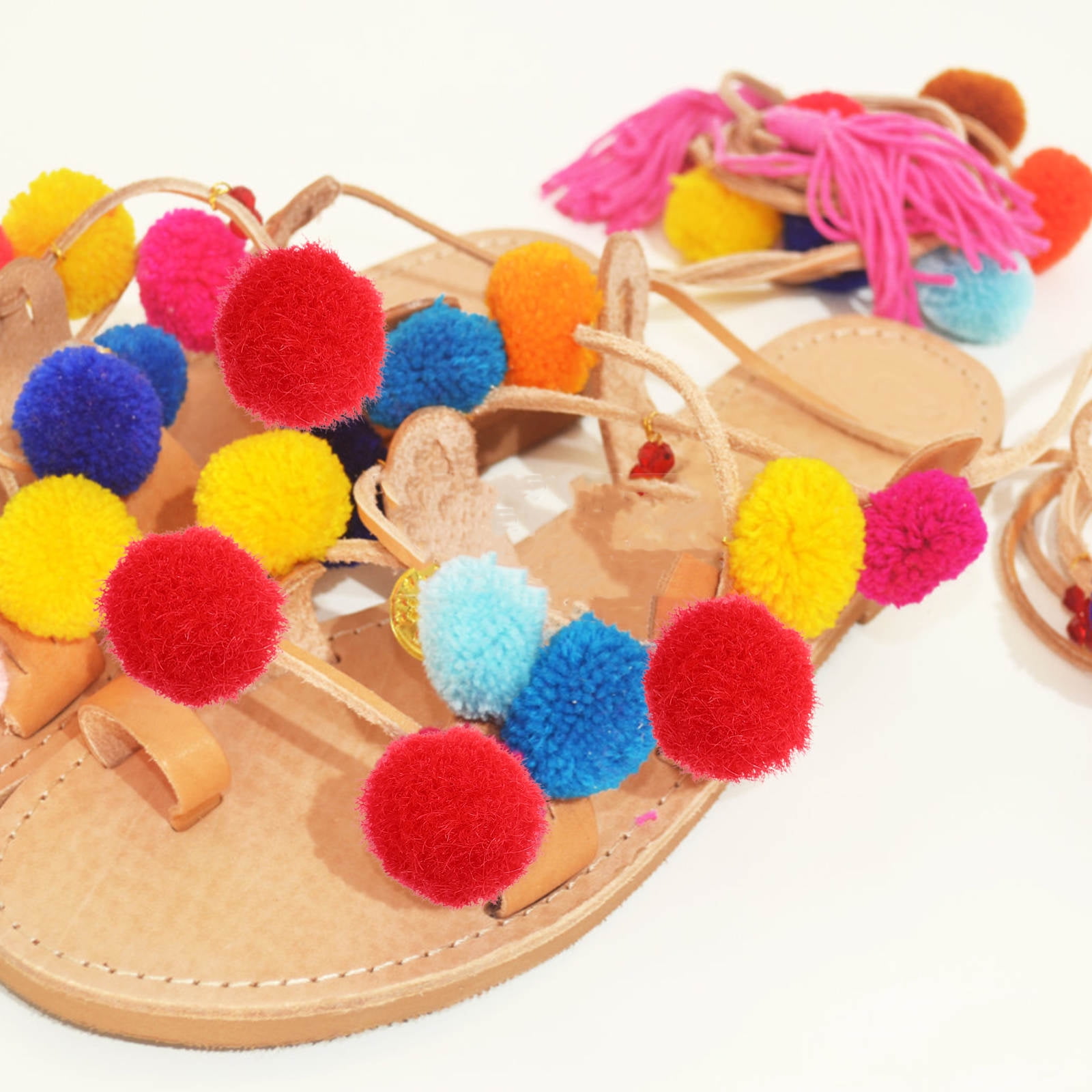 SWETRACE 10000Pcs Round Mini Pom Poms for Diy Enthusiasts and Kids ...