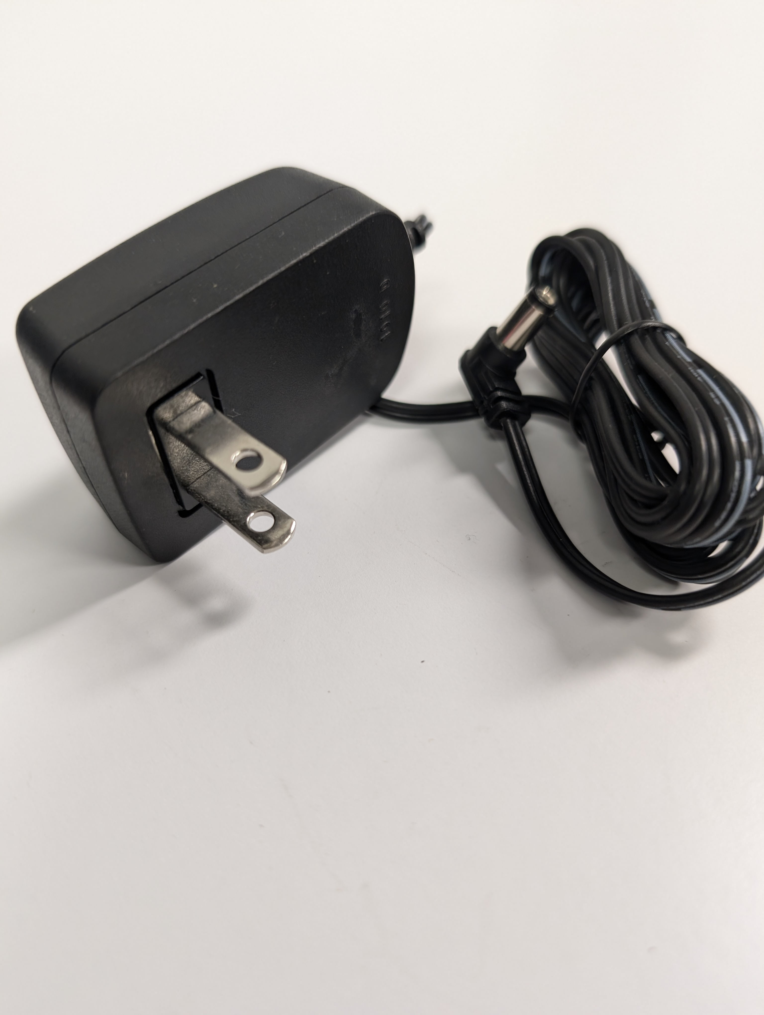 SWITCHING POWER SUPPLY 6 VOLTS DC @ 200mA - Walmart.com