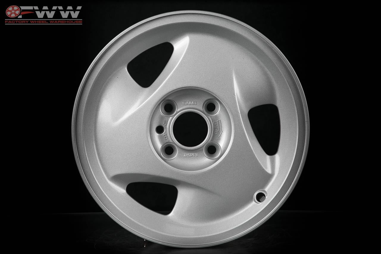 Saab 900 Wheel