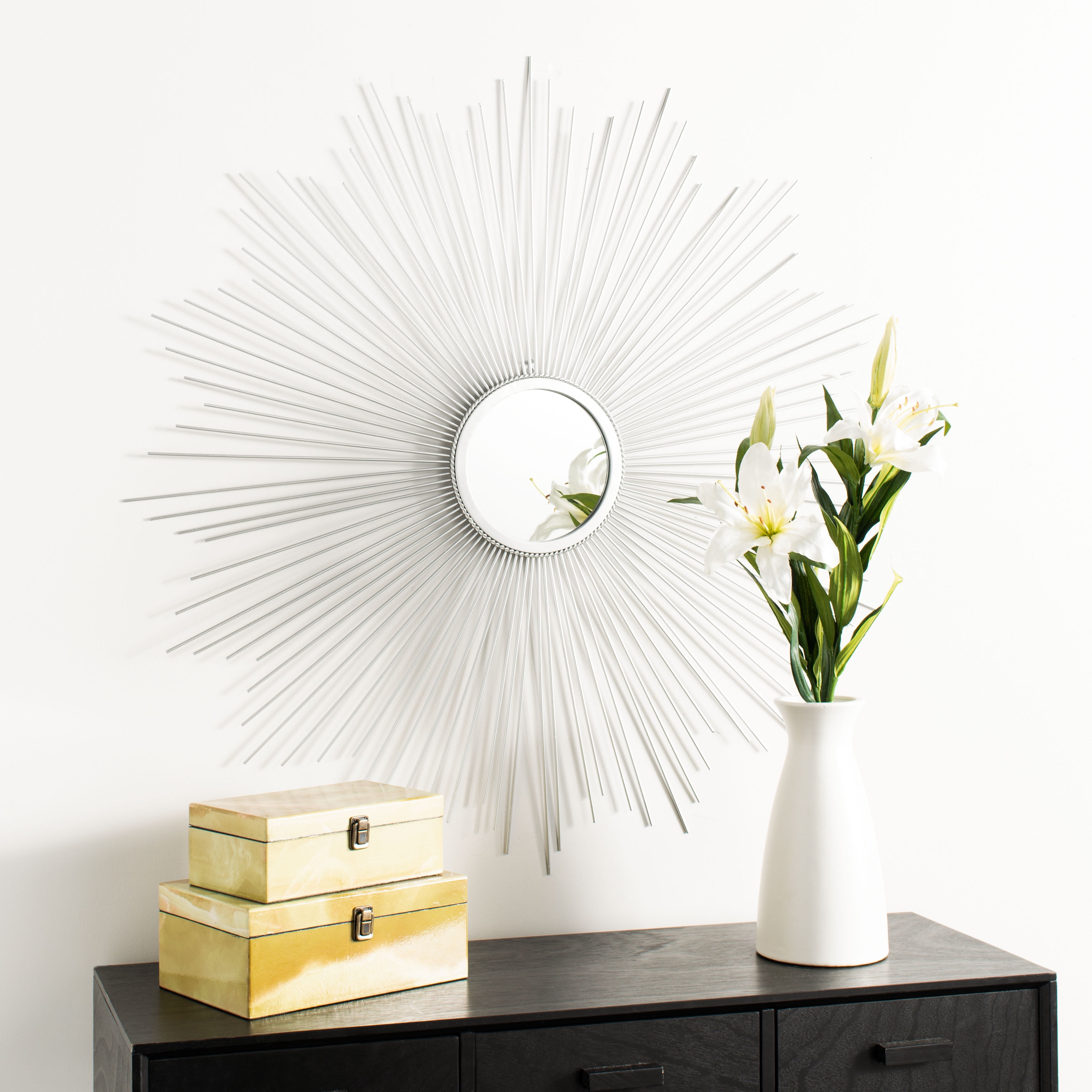 Free Shipping! Safavieh Arlo 40 in. Contemporary Silver Round Sunburst ...