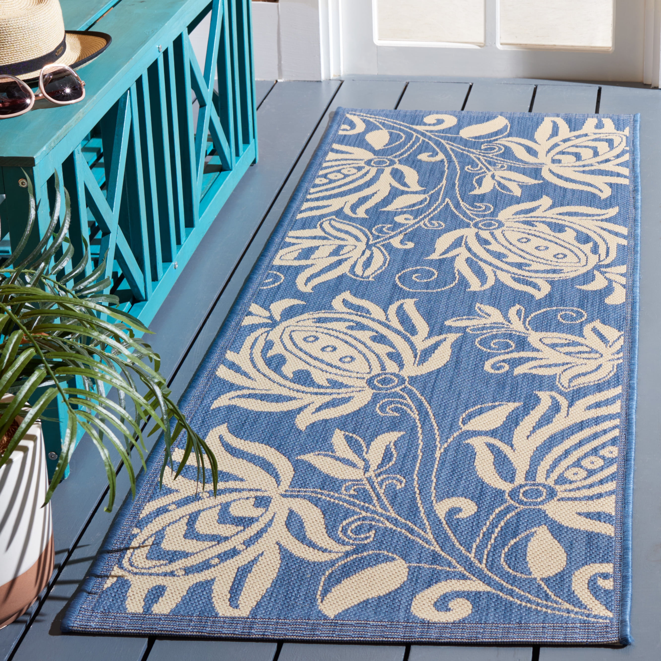 Safavieh Courtyard Crystal Floral Indoor/Outdoor Runner Rug, Blue ...