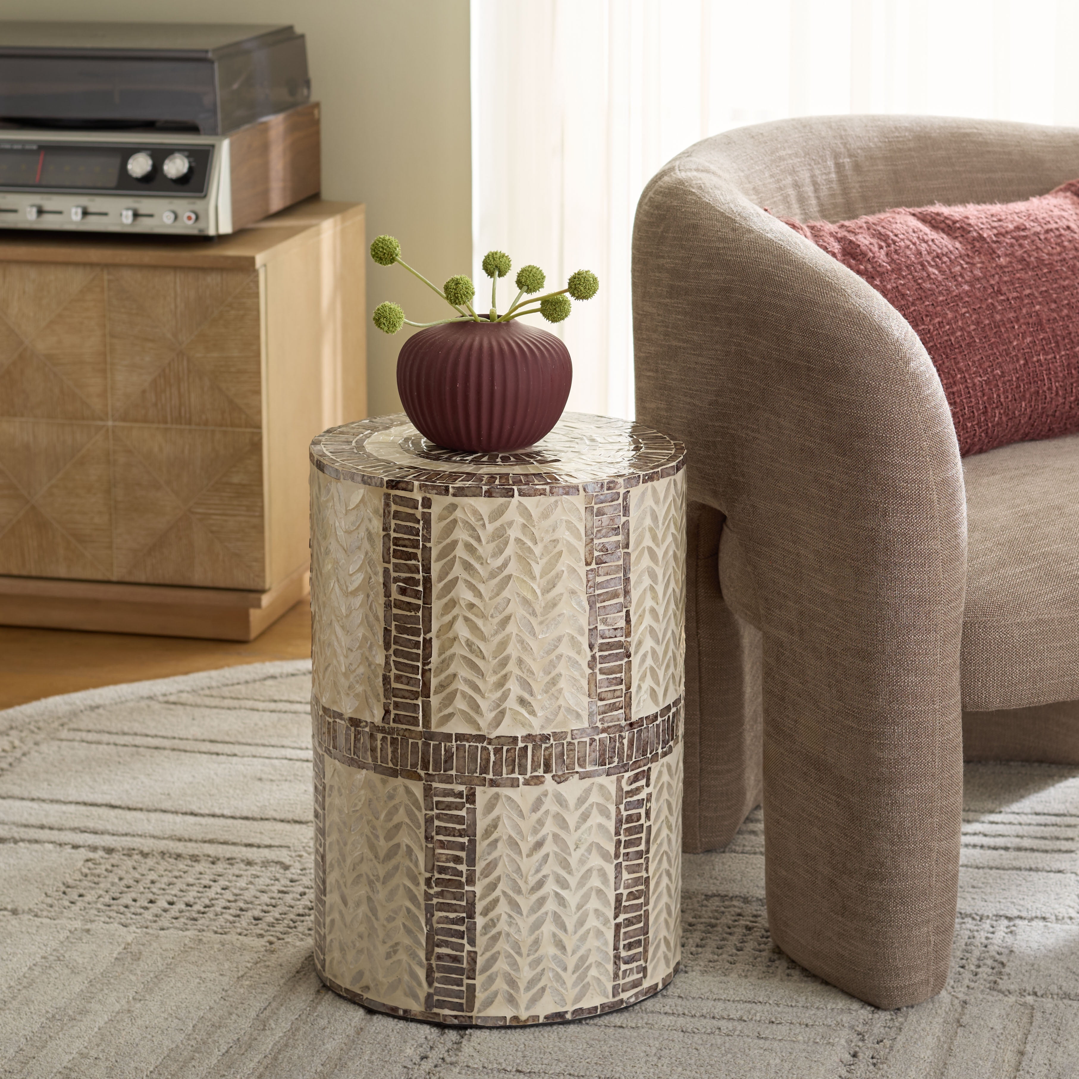 Safavieh Keary Coastal Wood Round End Table, White/Gold - Walmart.com