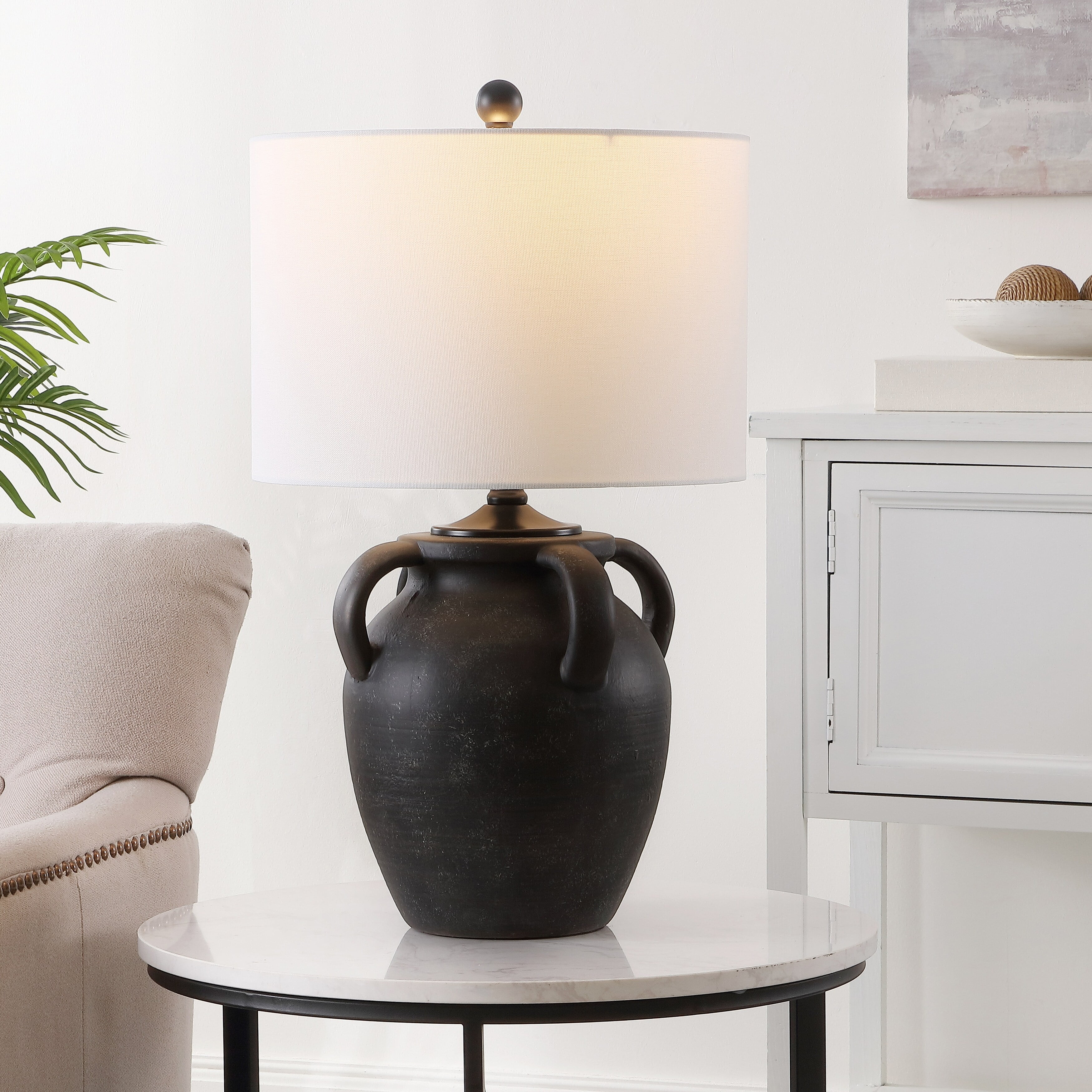 Safavieh Lighting Rhynne Modern 23-inch Table Lamp - 13 in. W x 13 in ...
