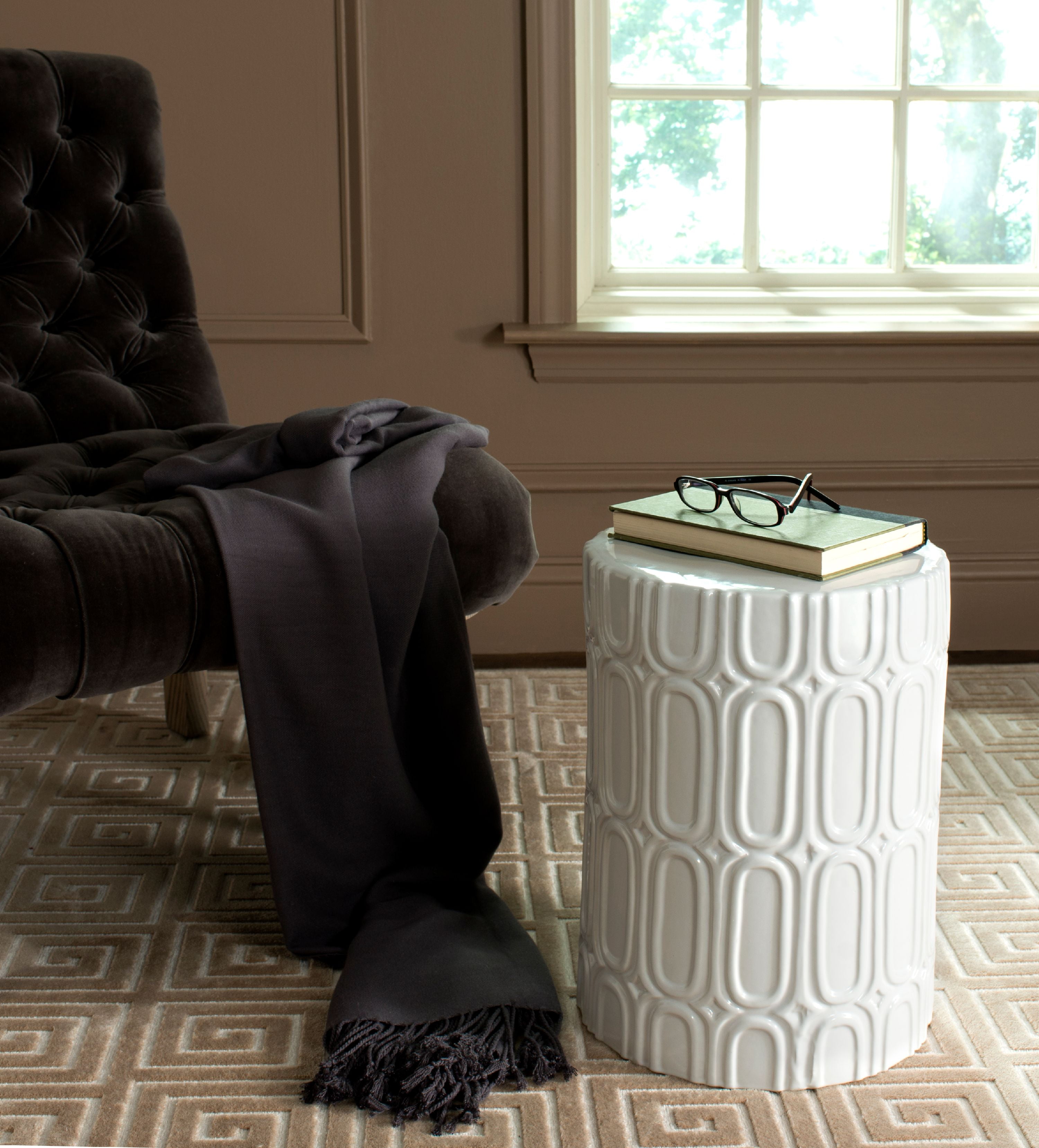 Safavieh, Garden Stool, 12"x12"x16", Antique White - Walmart.com