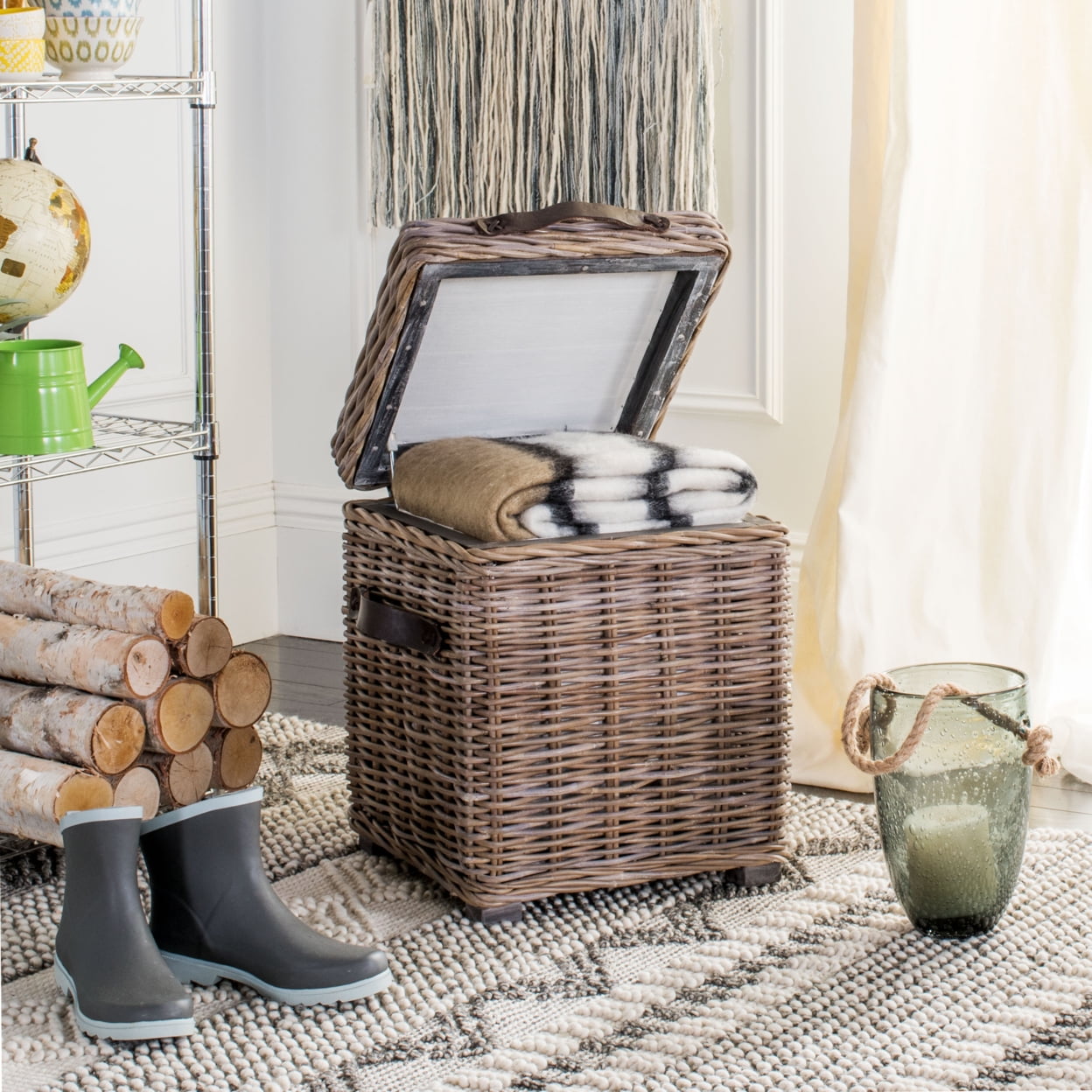 Safavieh Merlie Nautical Rattan Storage Trunk with Side Handle ...