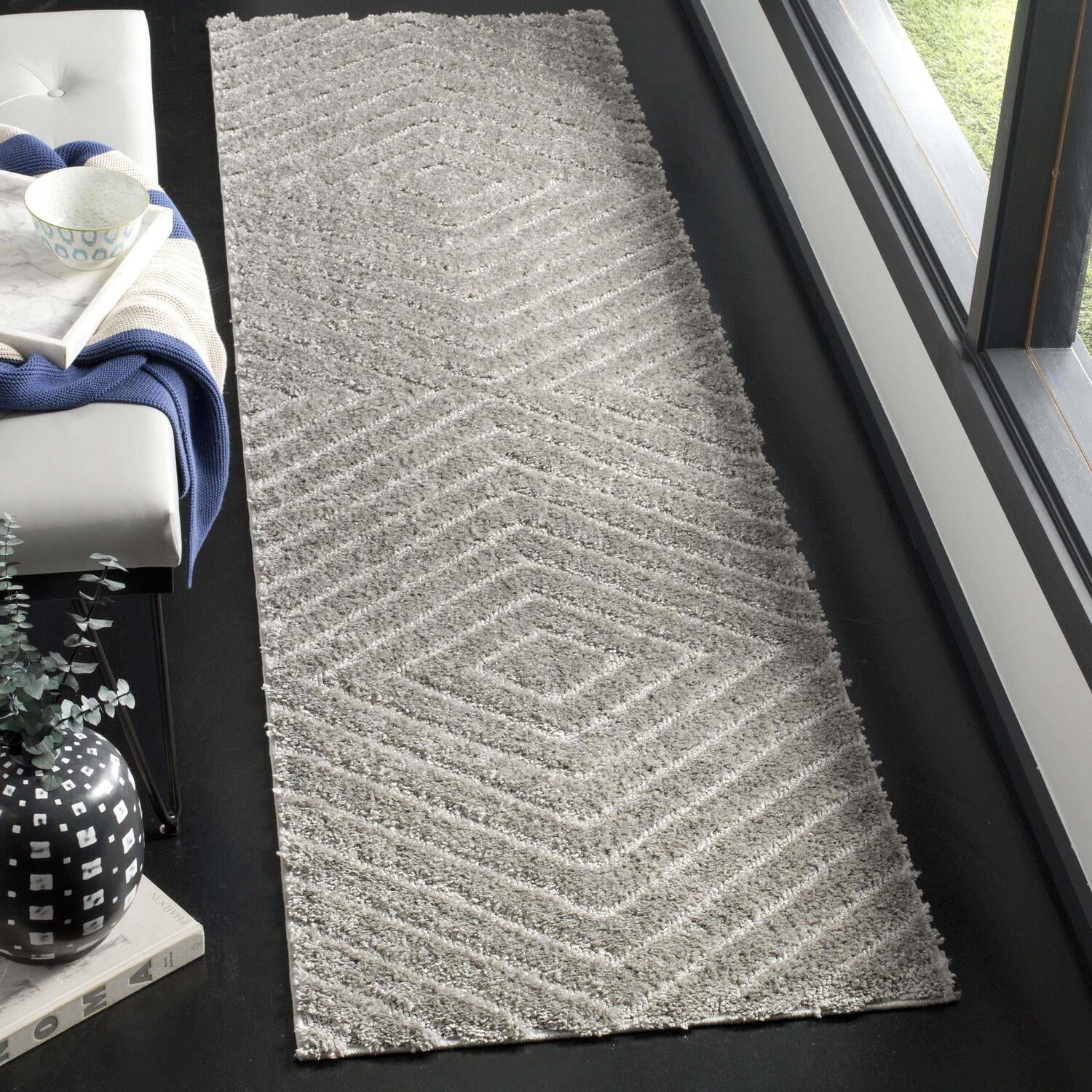 Safavieh OSG324 Olympia Shag Area Rug-Finish:Silver,Shape:Runner,Size:2 ...
