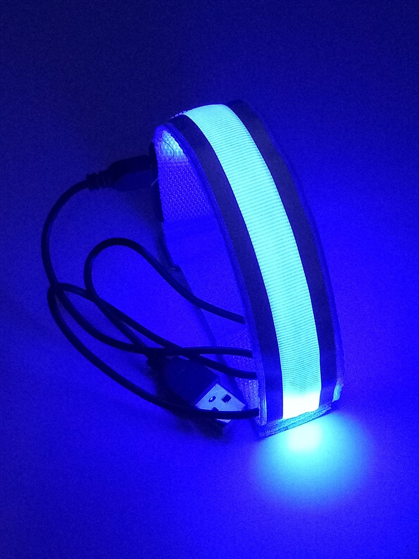 Safety Bracelets, LED Slap Armband Kids Walking at Night Safe LED Light ...