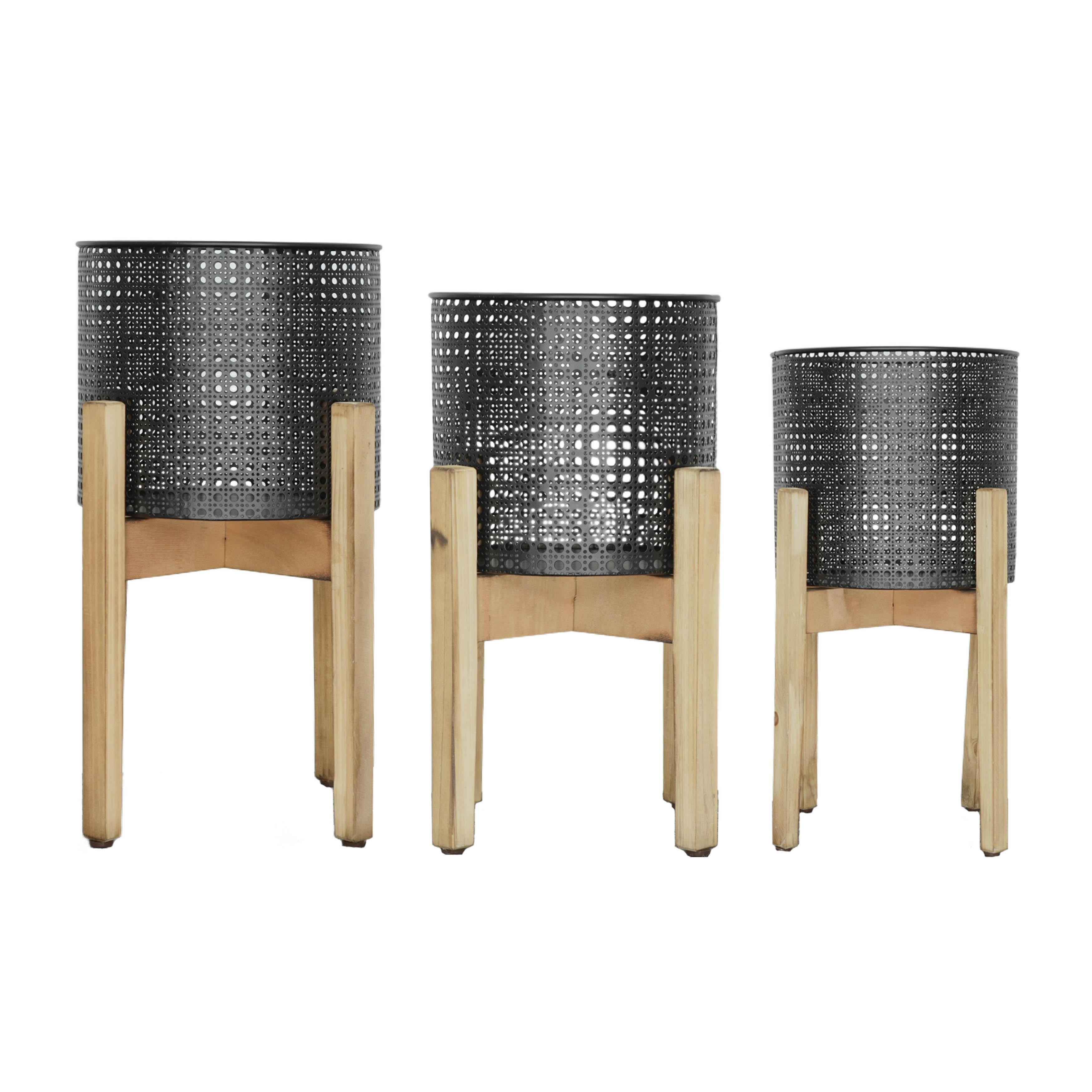 Sagebrook Home Indoor Modern Set Of 3 Metal Mesh Planter On Stand 8/9 ...