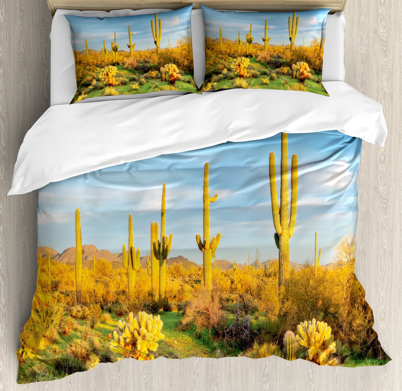 Saguaro Duvet Cover Set, Sun Bath in Sonoran Desert Blooming Cactus ...