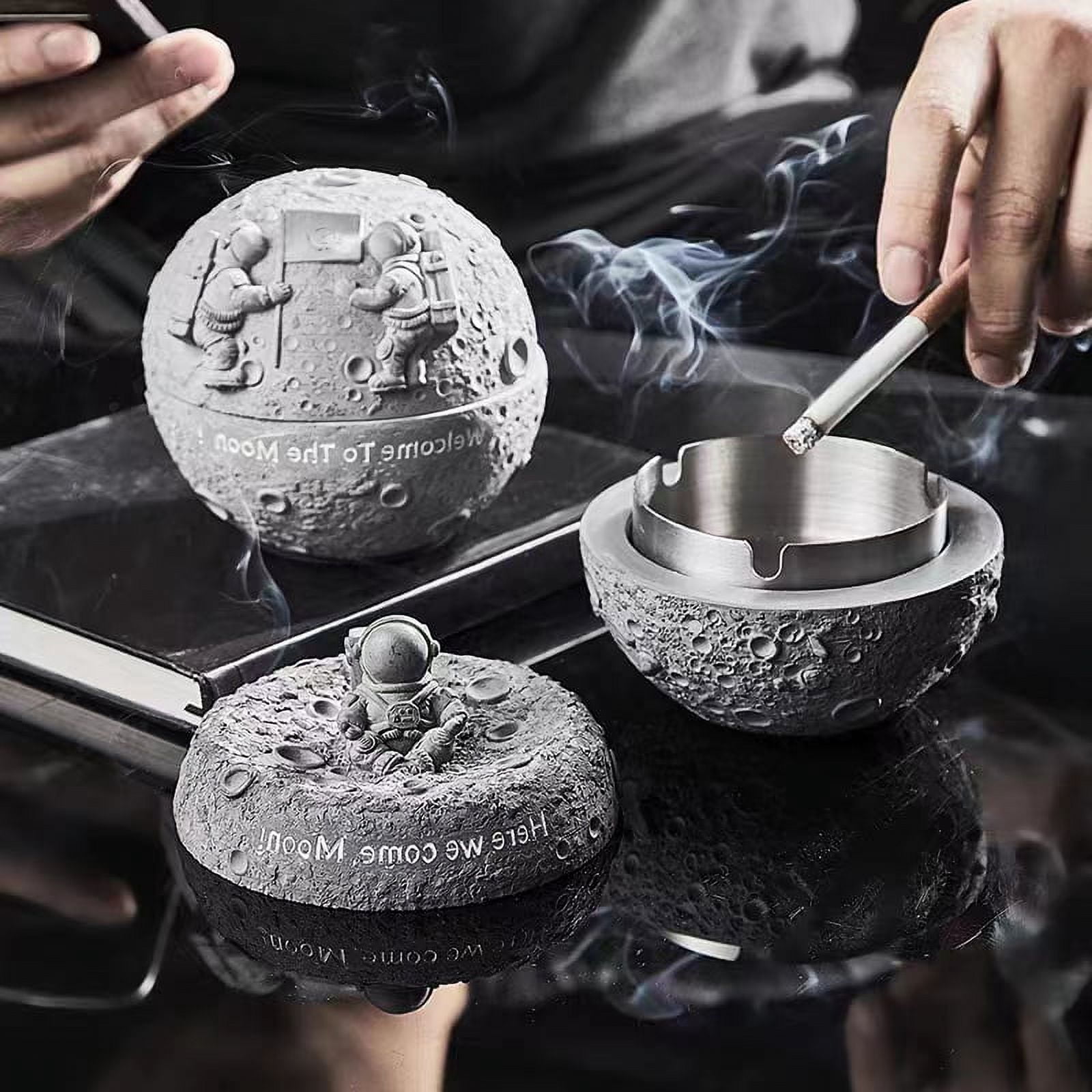 Saim Lunar Astronaut Ashtray，3 Slots Each(4.33 × 4.33 inches ...