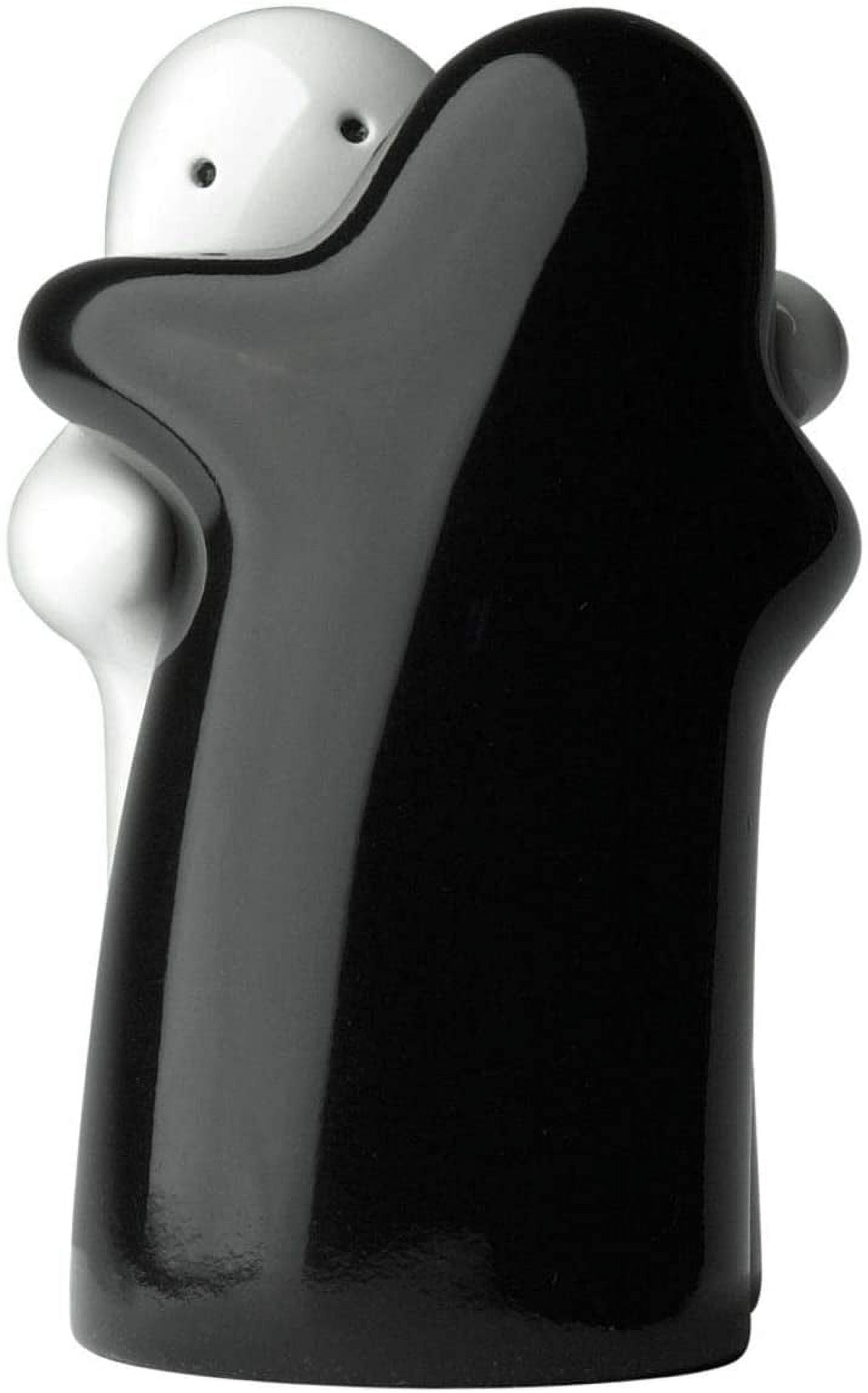 Salt and Pepper Shakers Cute Decorative Novelty Hugging Shakers Couple ...