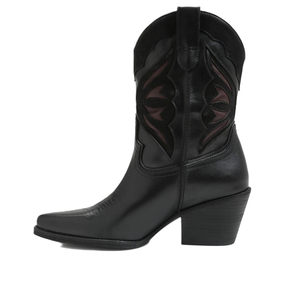 Sam Edelman Wynne Black Leather Pull On Pointed Toe Stacked Heel Western Boots (Black Leather, 5 ...