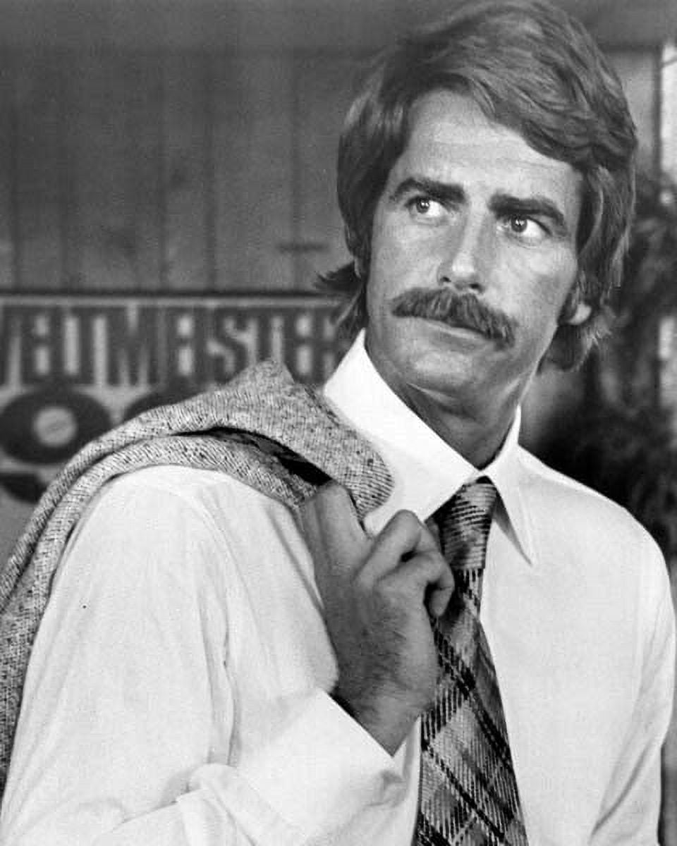 Sam Elliott in shirt & tie holding jacket 1976 Lifeguard 8x10 inch ...