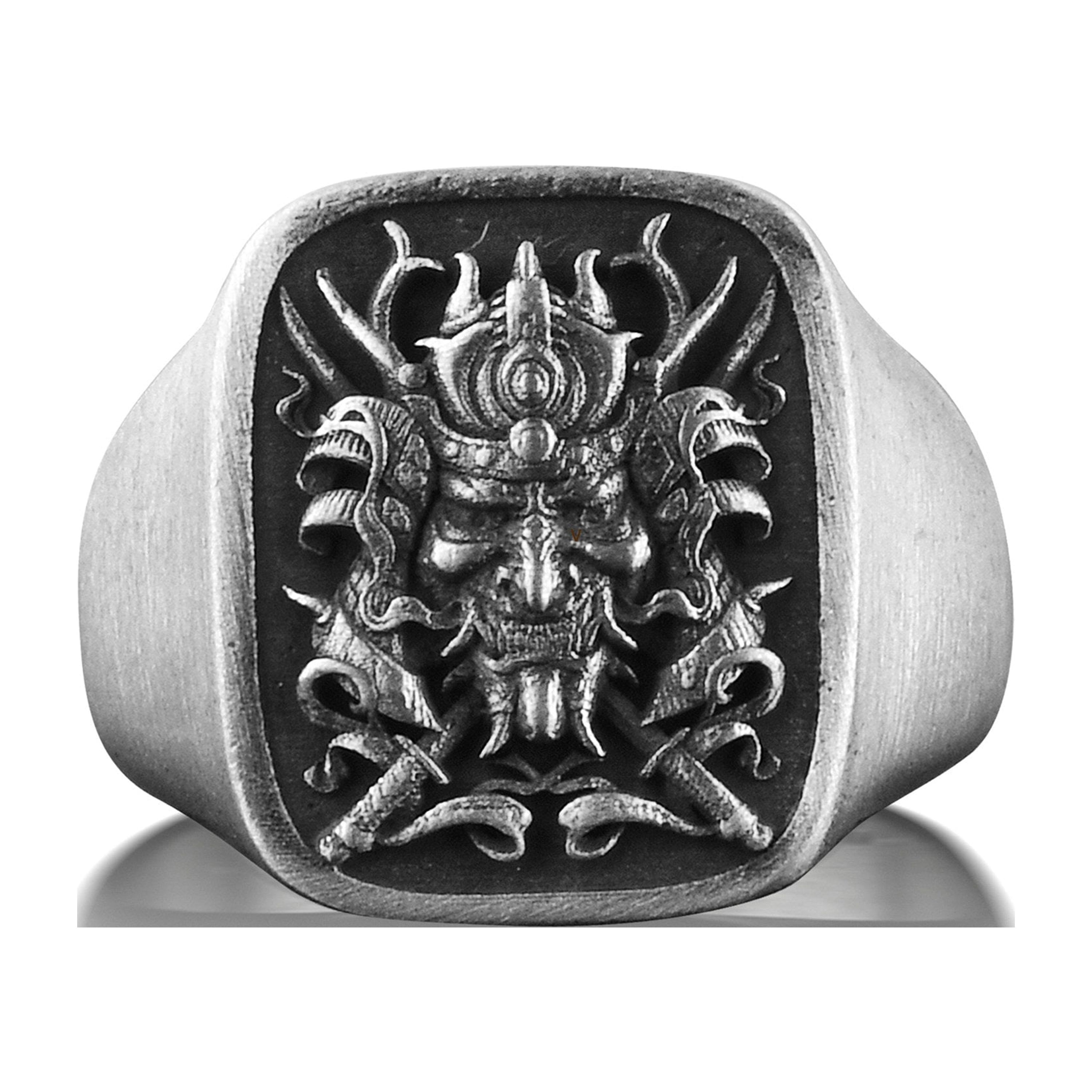 Samurai Warrior Ring for Men in Silver, Japanese Art Engraved Signet ...