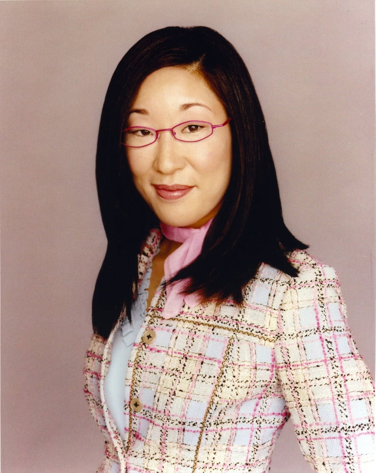 Sandra Oh in Formal Outfit With Eye Glasses Portrait Photo Print (8 x ...