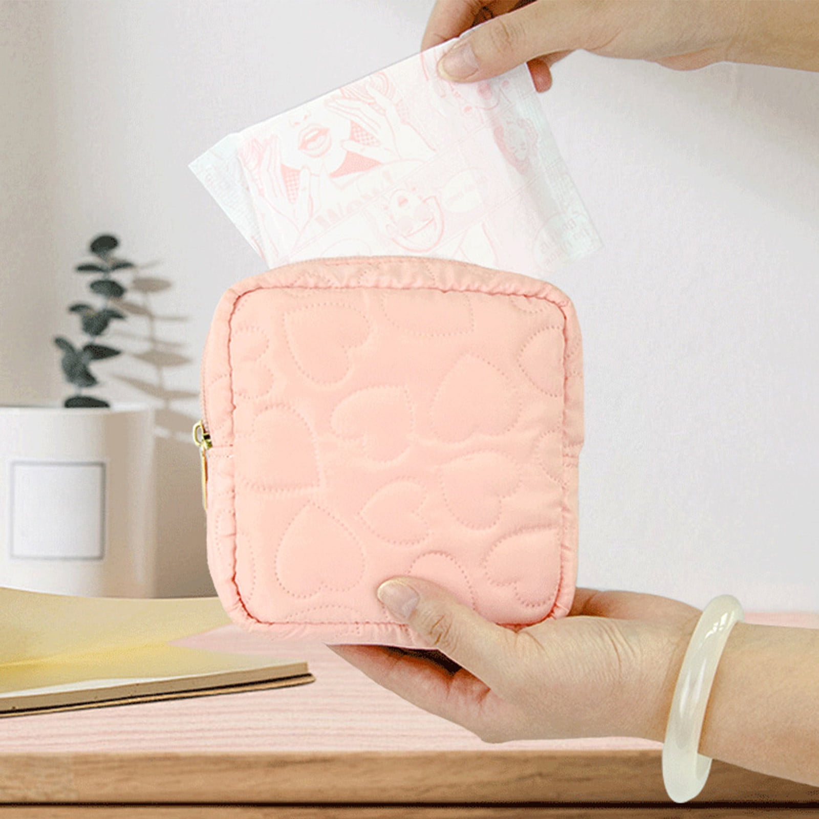 Sanitary Pad and Tampon Storage Bag with Zipper – Cute Heart Shaped ...