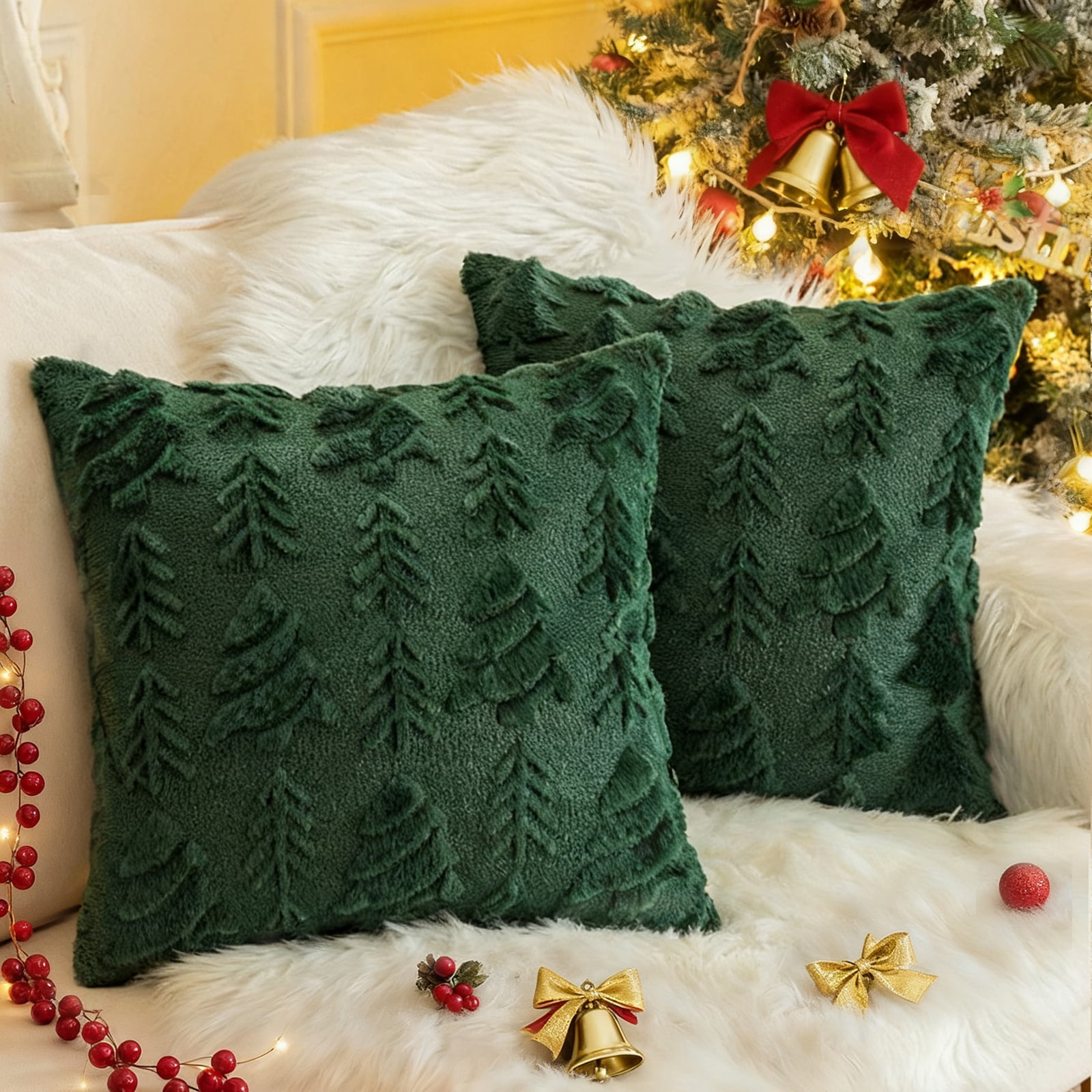 Sanmadrola Christmas Tree Decorative Throw Pillow Covers Set of 2, 18 ...