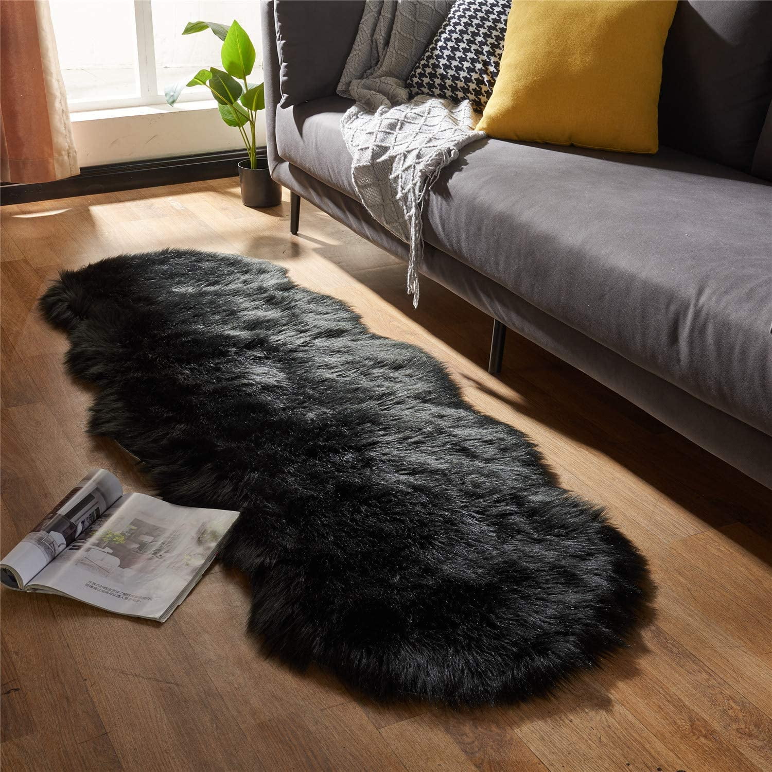 Sanmadrola Luxury Soft Faux Sheepskin Couch Seat Cushion Fake Fur Area ...