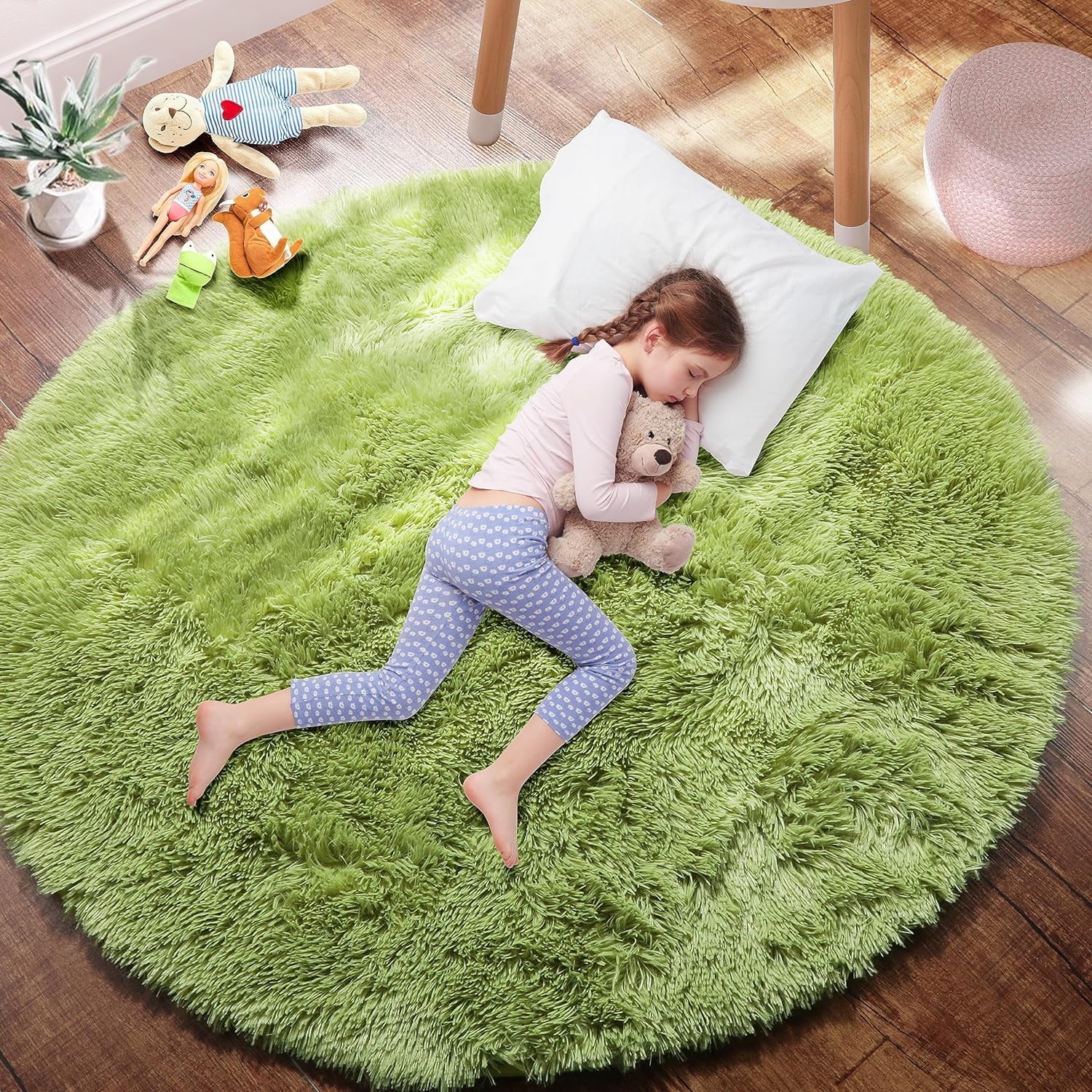 Sanmadrola Soft Indoor Area Rugs 4x4ft, Fuzzy Bedroom Living Room ...