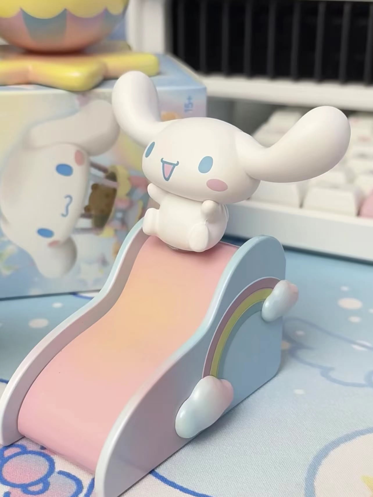 Sanrio Cartoon Cinnamoroll Blind Box Small Paradise Series Figure ...